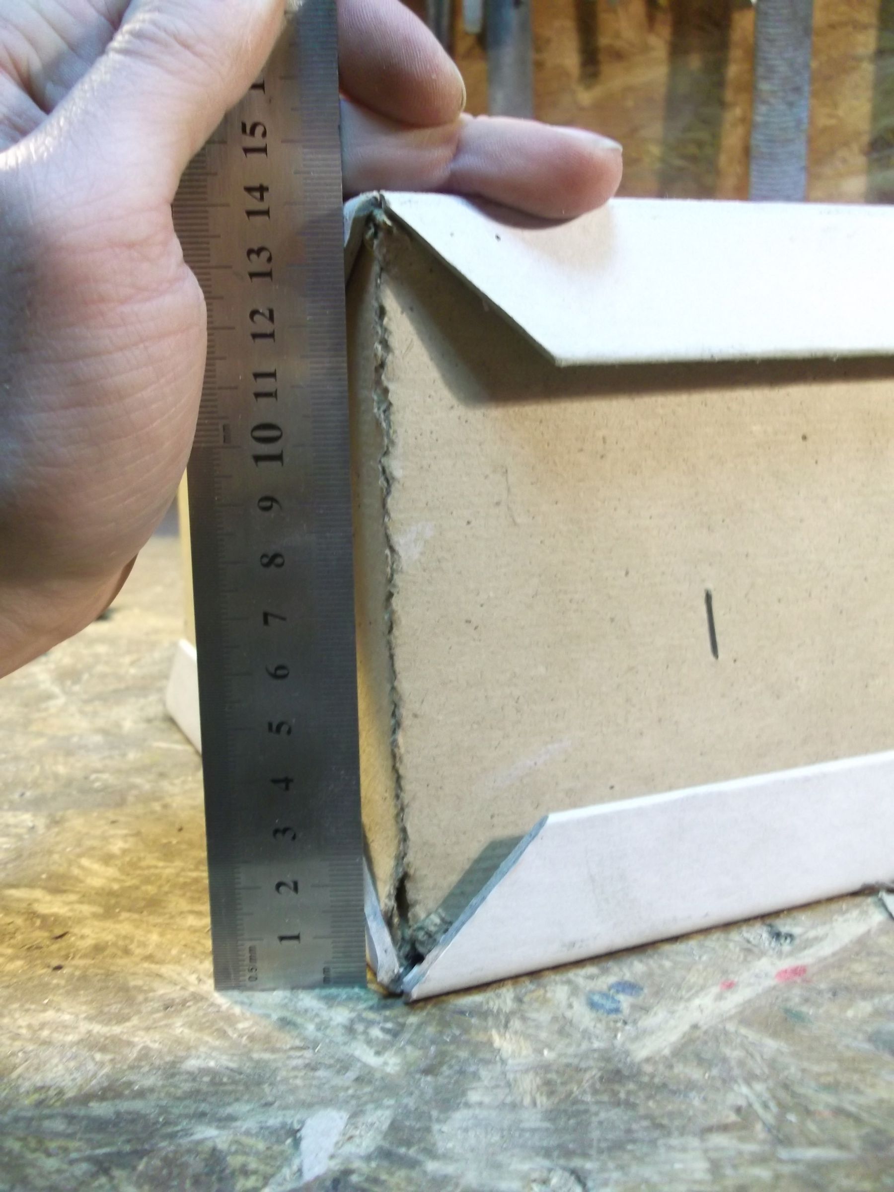 Fixing/Making/Reinforcing Boxes With Packaging Waste : 14 Steps (with ...
