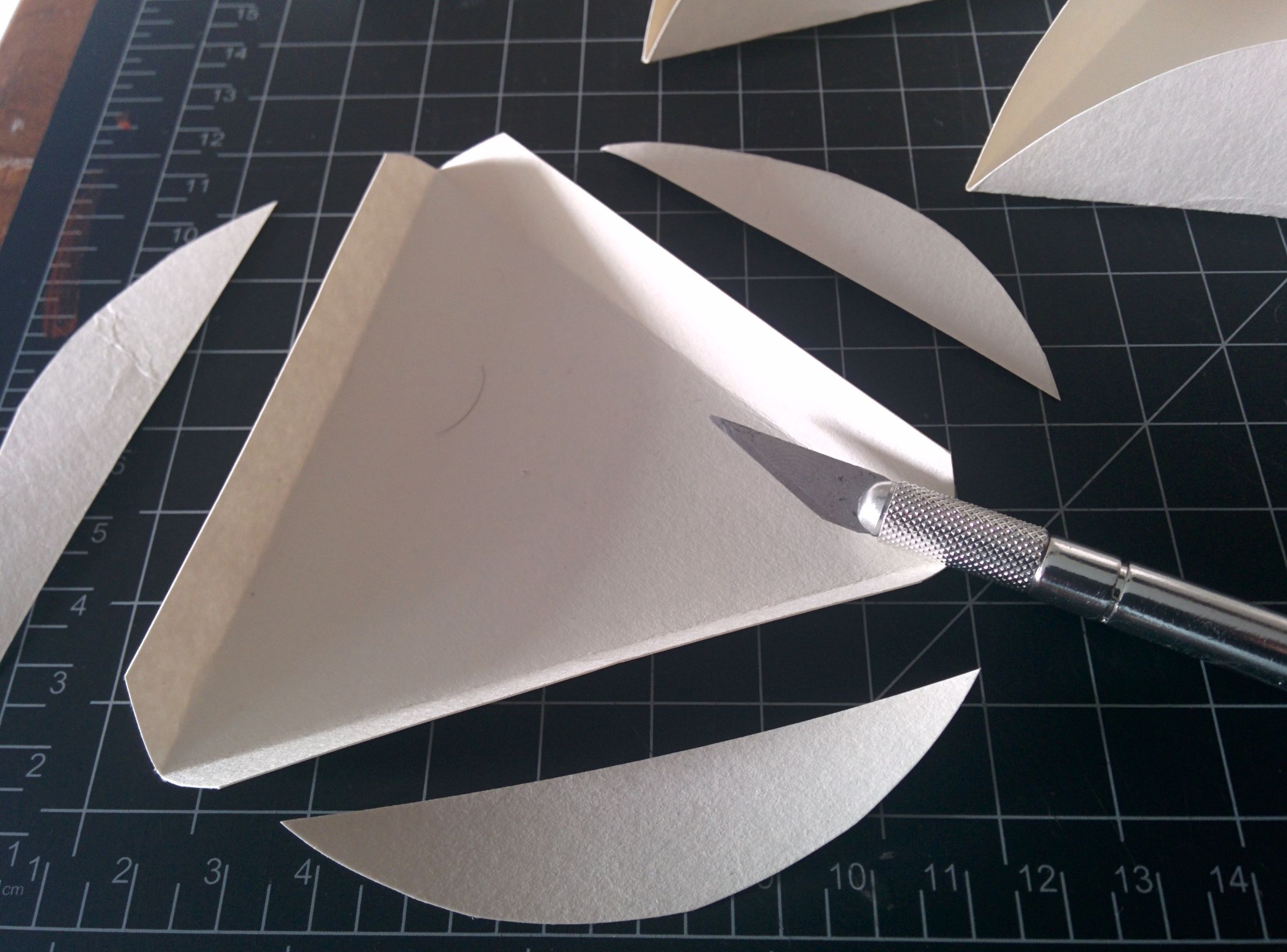 Modular Geometric Paper Lamps, 5 Designs : 10 Steps (with Pictures ...