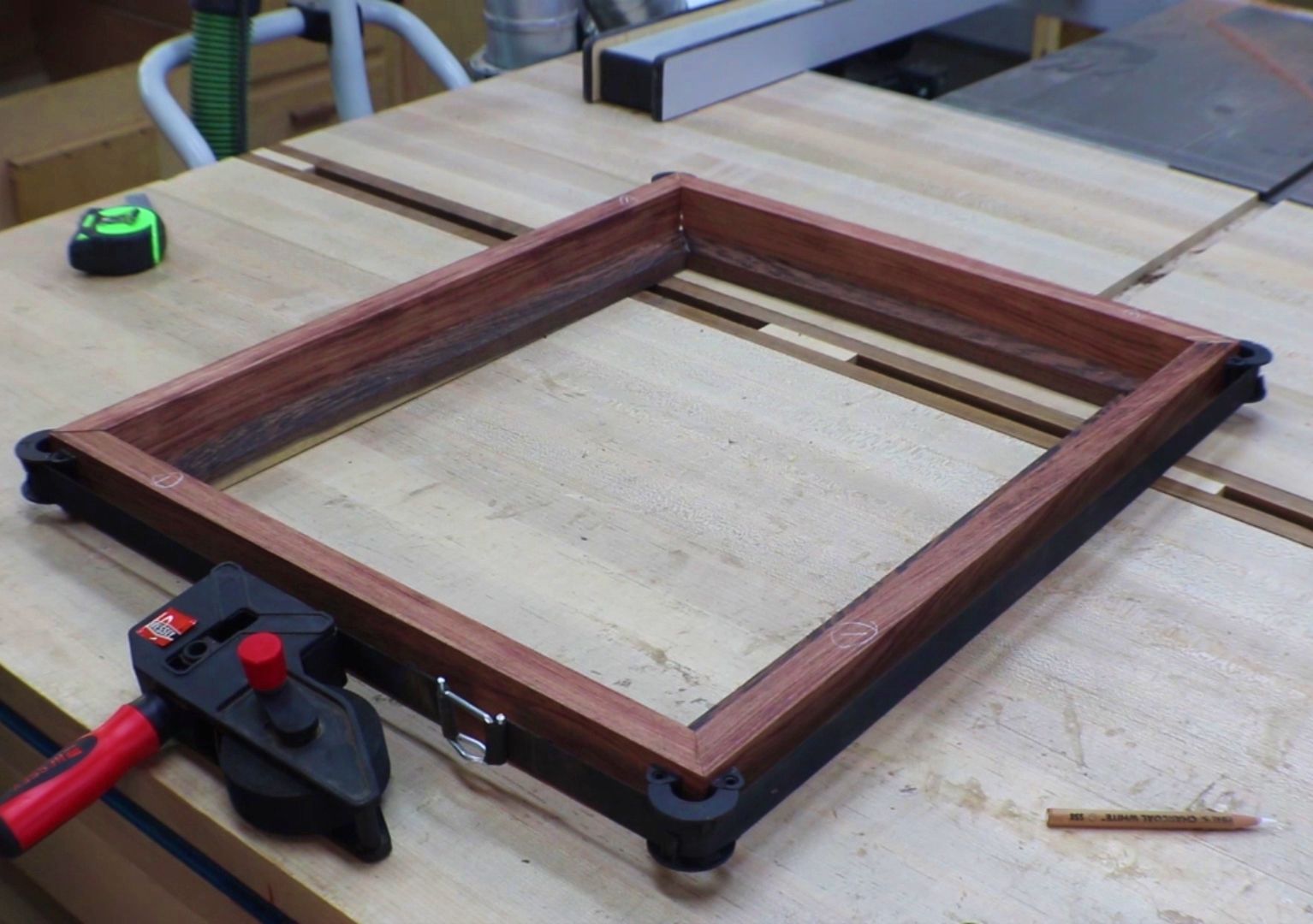 Floating Picture Frames : 11 Steps (with Pictures) - Instructables