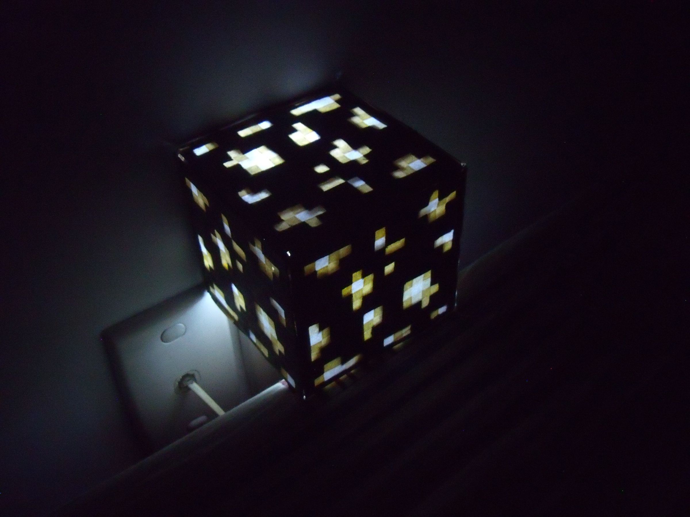 DIY Glowstone Lamp : 5 Steps - Instructables