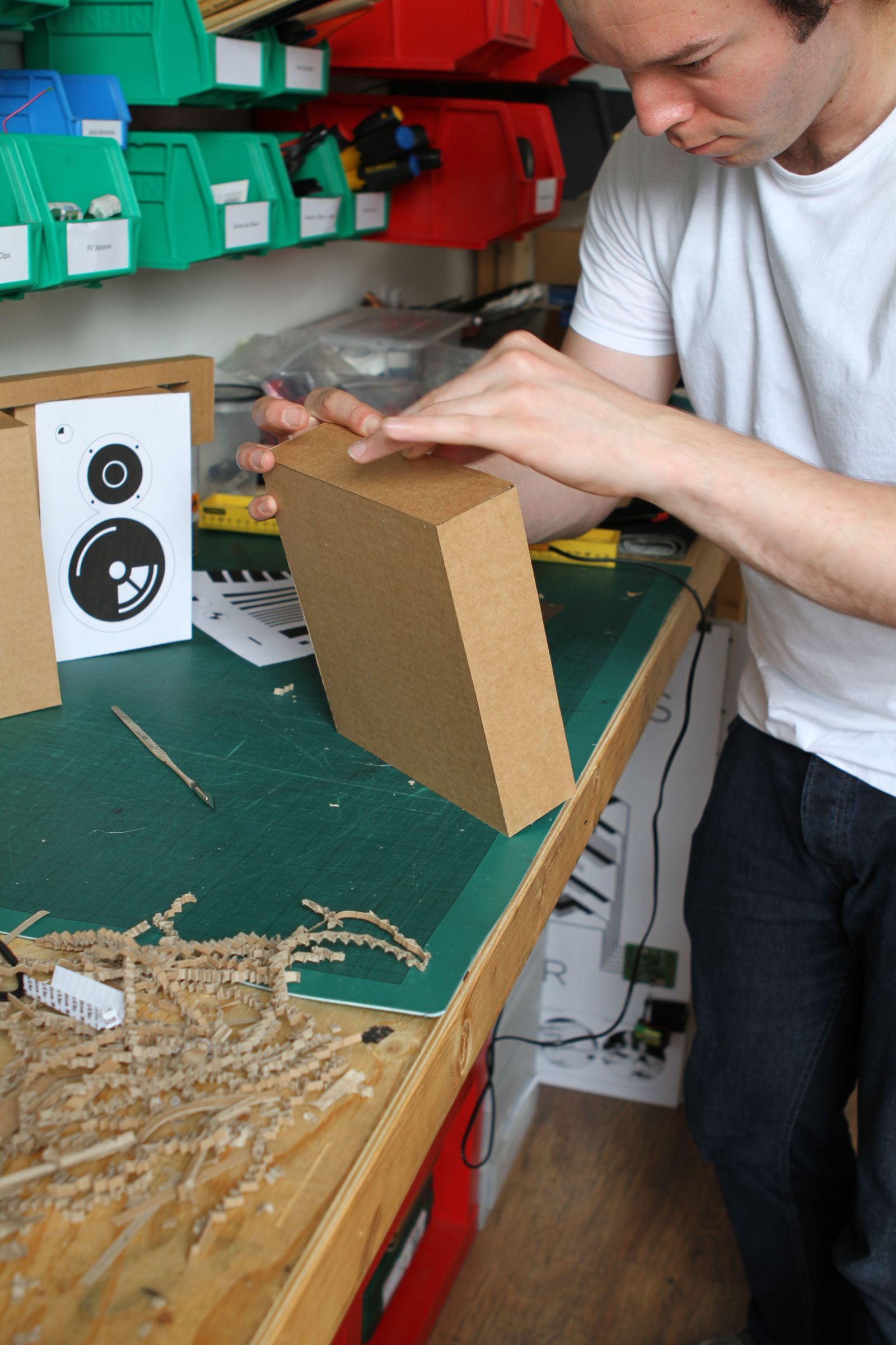 Cardboard BoomBox (quick 'n' Dirty Concept Modelling 2D Into 3D) : 9 ...
