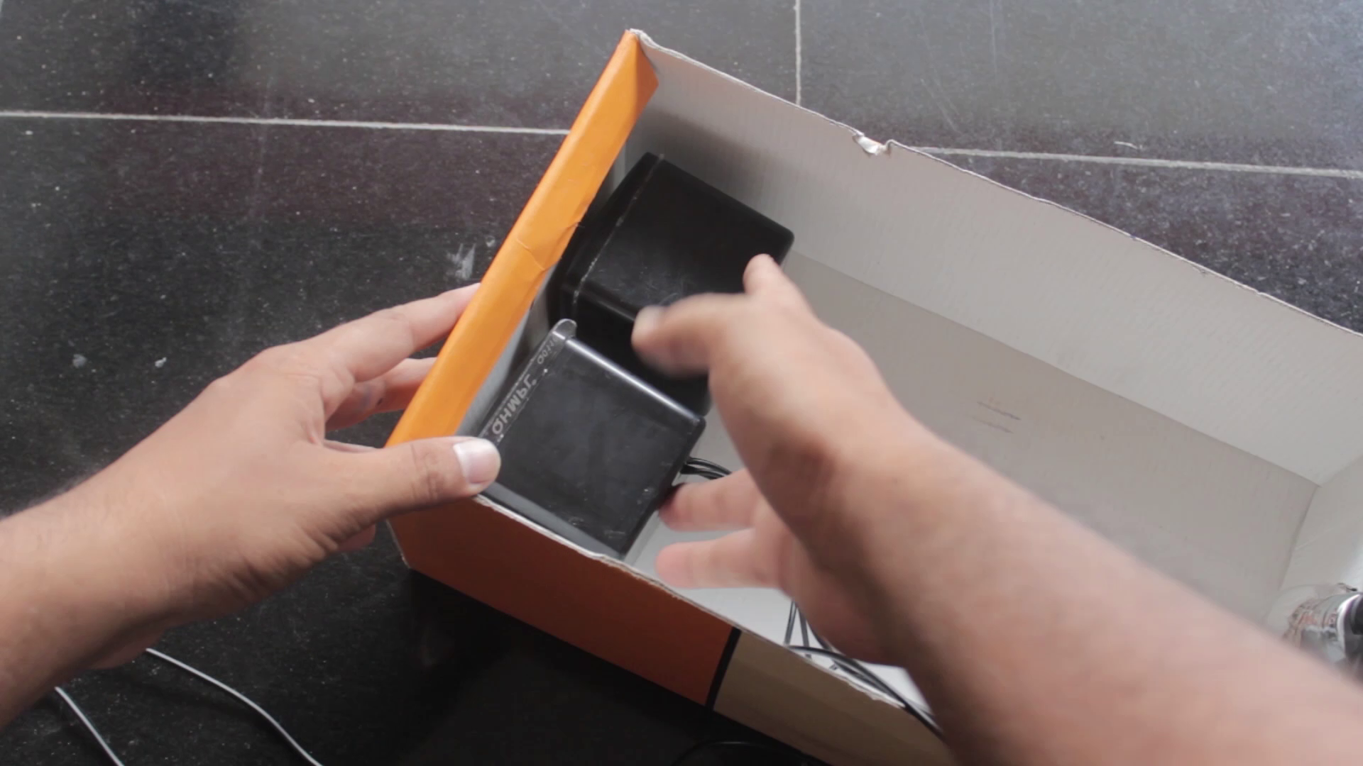 DIY Make Light Bulb Smart Phone Projector at Home Easy Way : 9 Steps ...