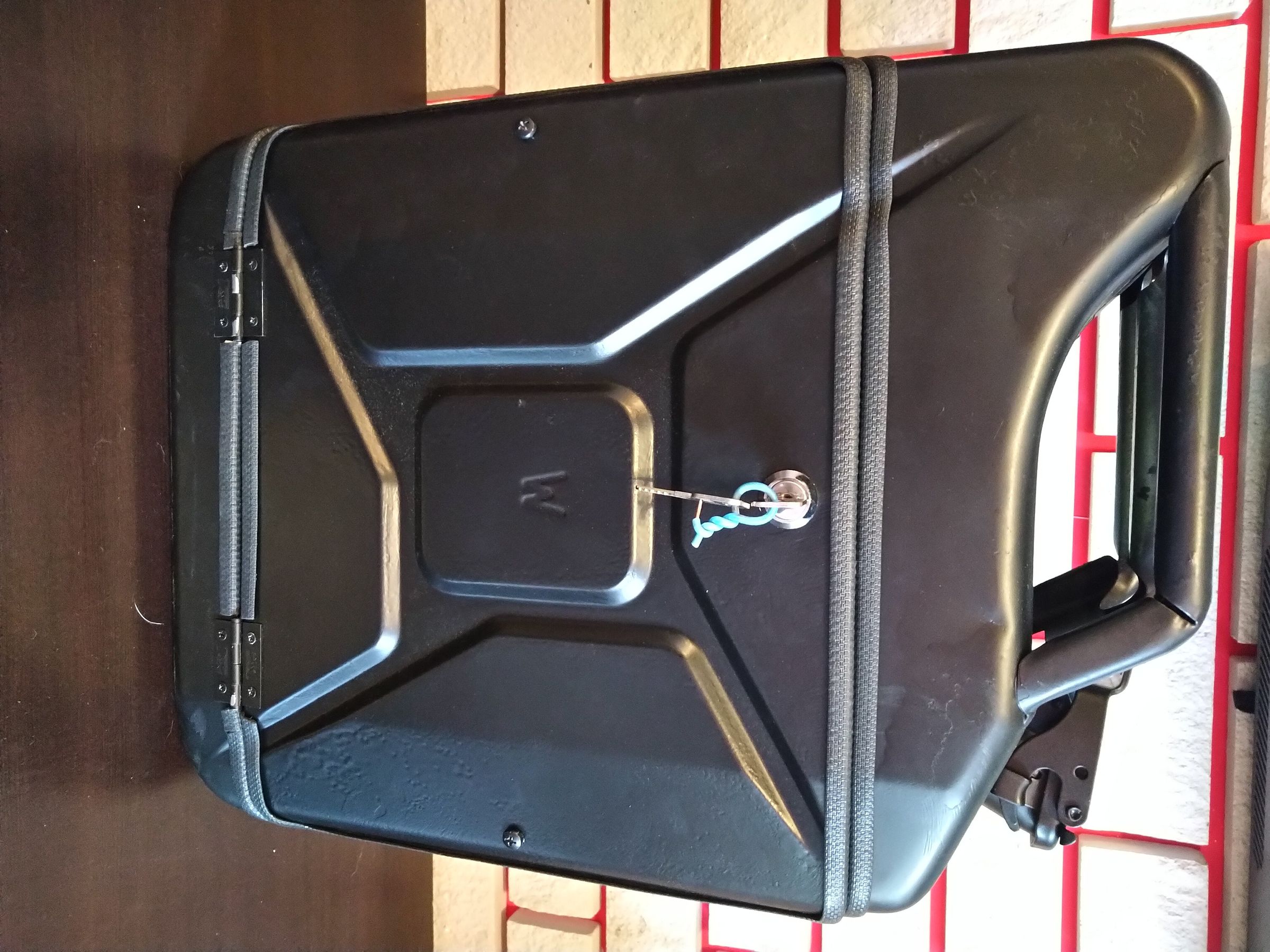 Jerry Can Cabinet : 9 Steps (with Pictures) - Instructables