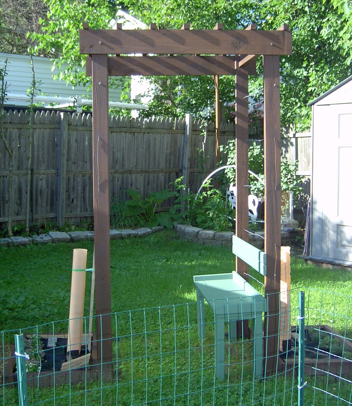 Grape Arbor With Bench for a Small Space. : 9 Steps - Instructables
