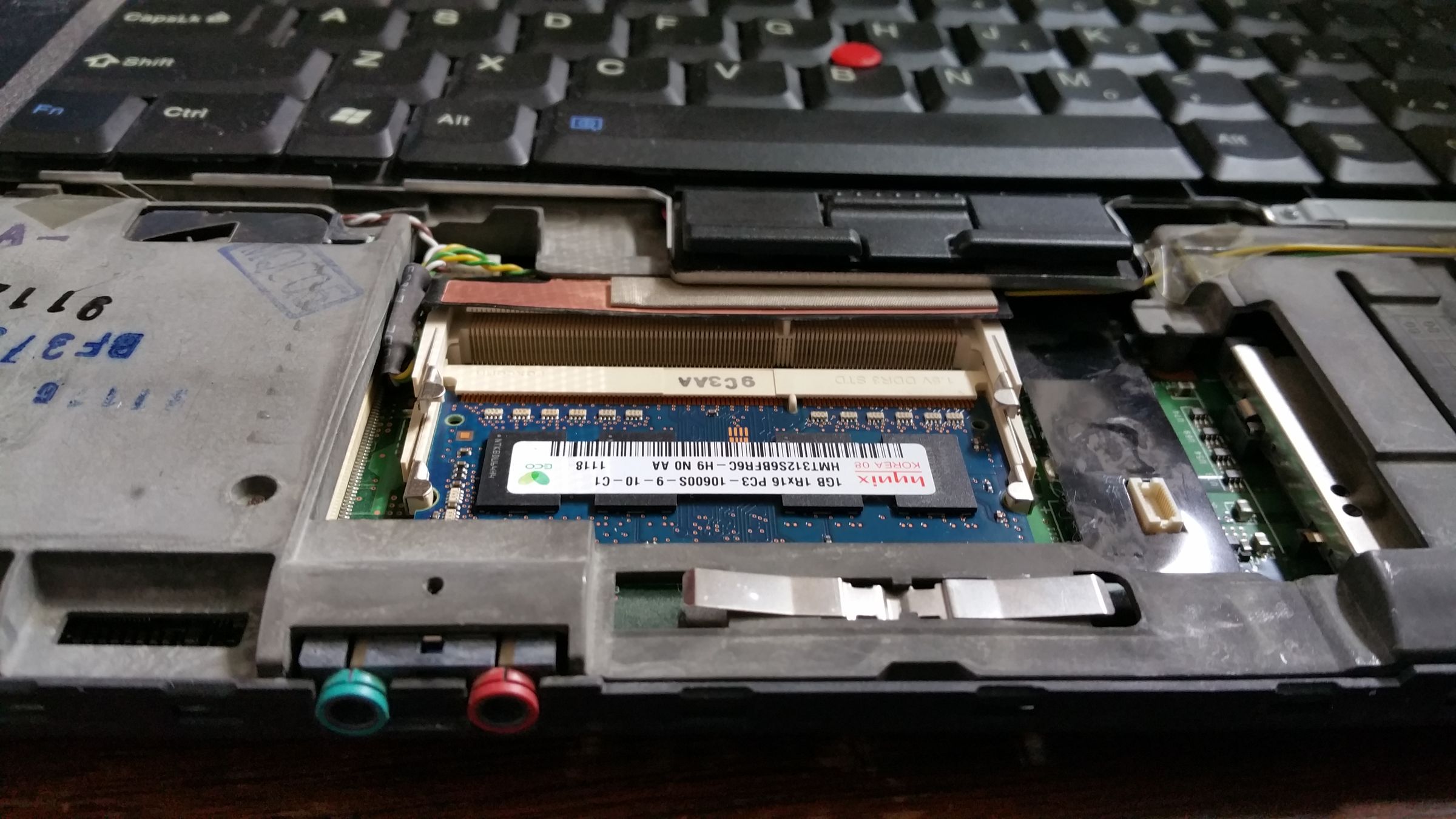 Fix Up an Old Laptop! : 6 Steps (with Pictures) - Instructables