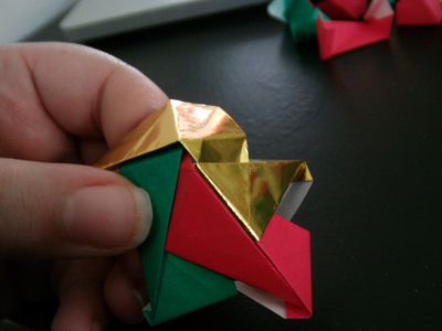 Icosahedron Modular Origami : 7 Steps (with Pictures) - Instructables