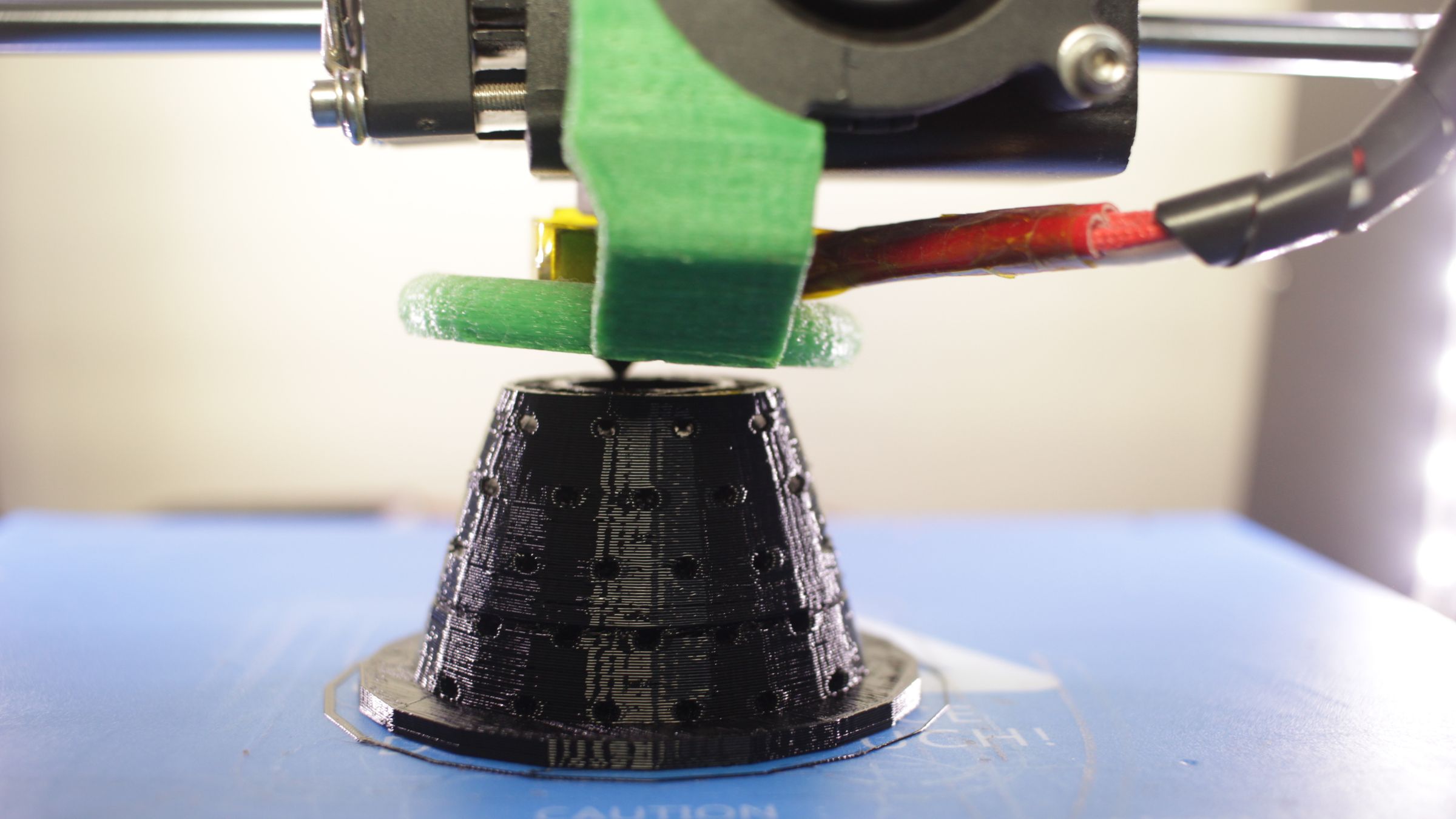 3D Printed Self Watering Planter : 13 Steps (with Pictures) - Instructables