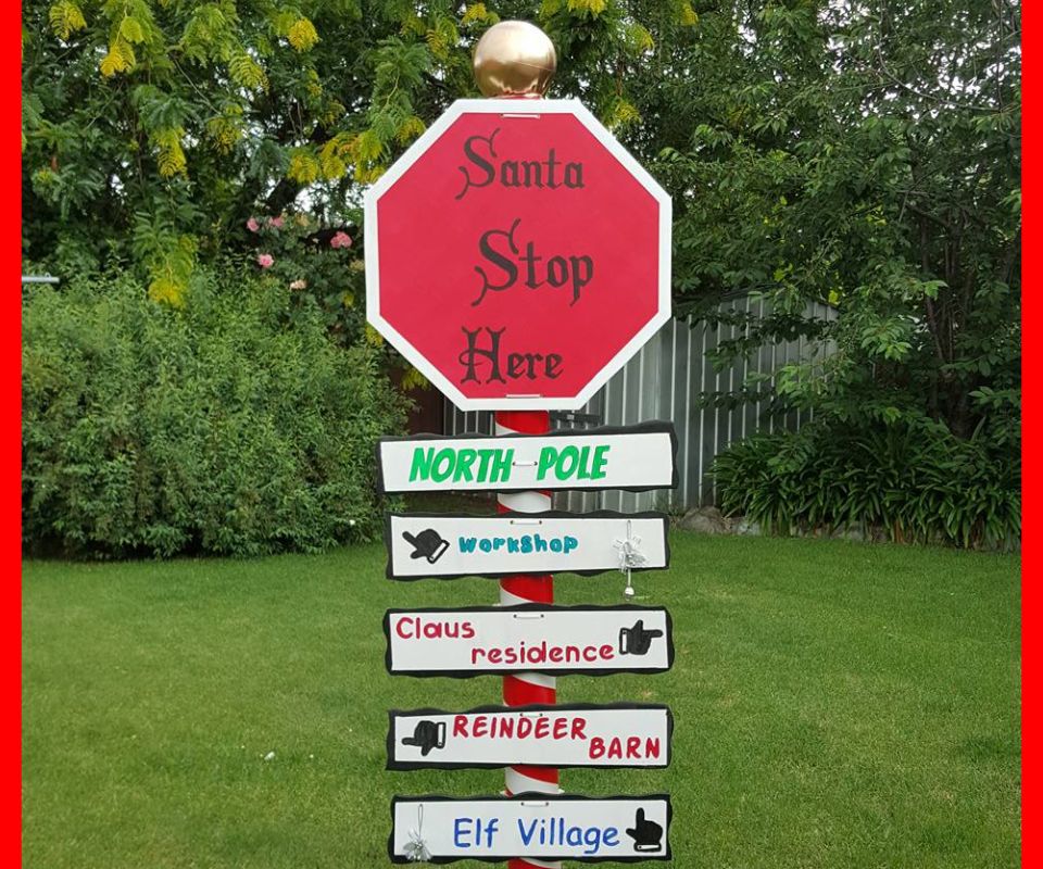 How to Make a Santa Stop Here Sign : 7 Steps (with Pictures ...