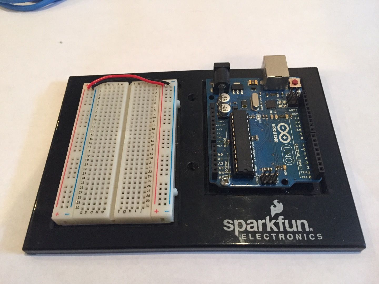 Portable Arduino Uno Temperature and Humidity Sensor With LCD Screen ...