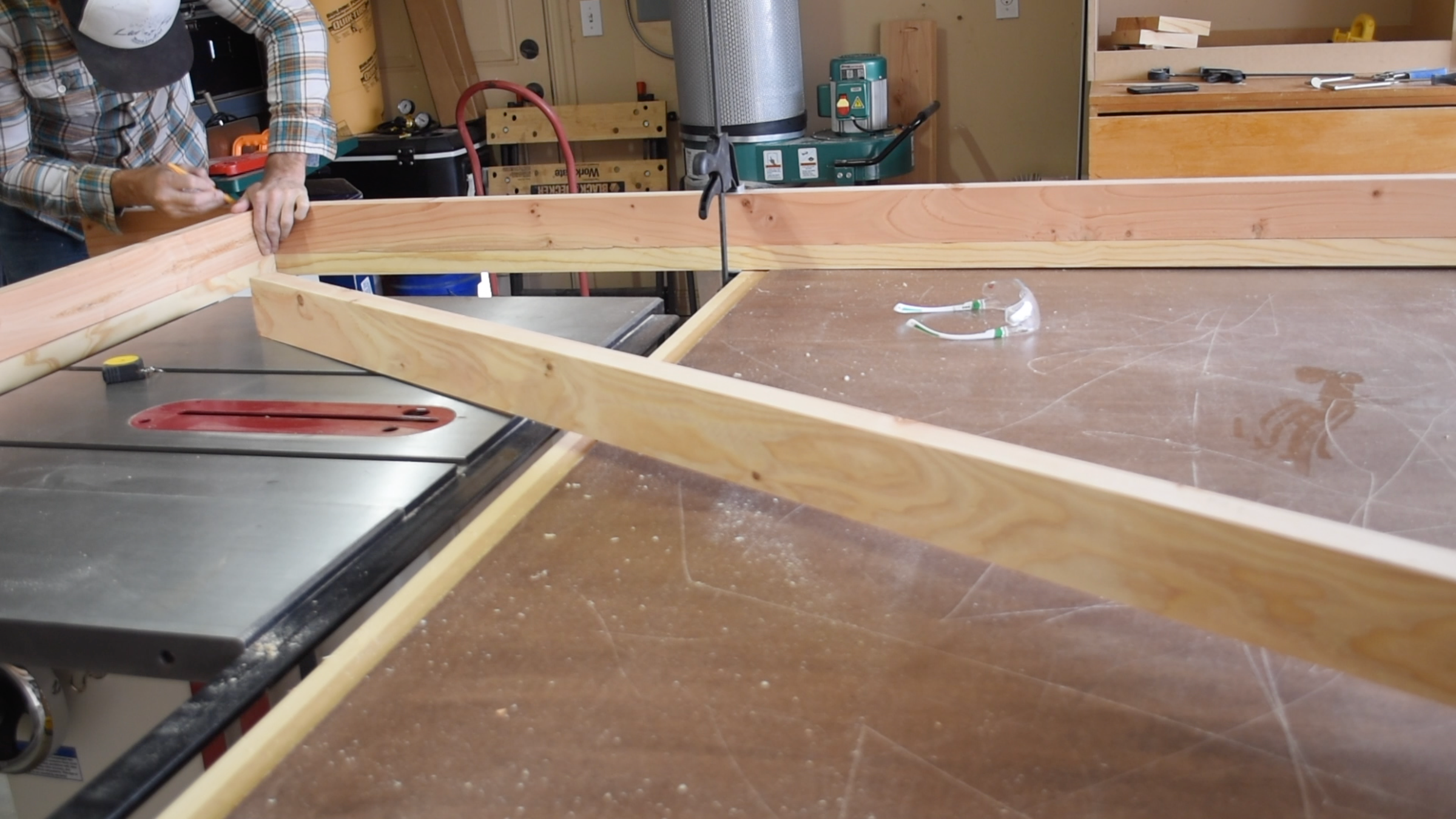 How to Build a Modern Platform Bed : 4 Steps (with Pictures ...