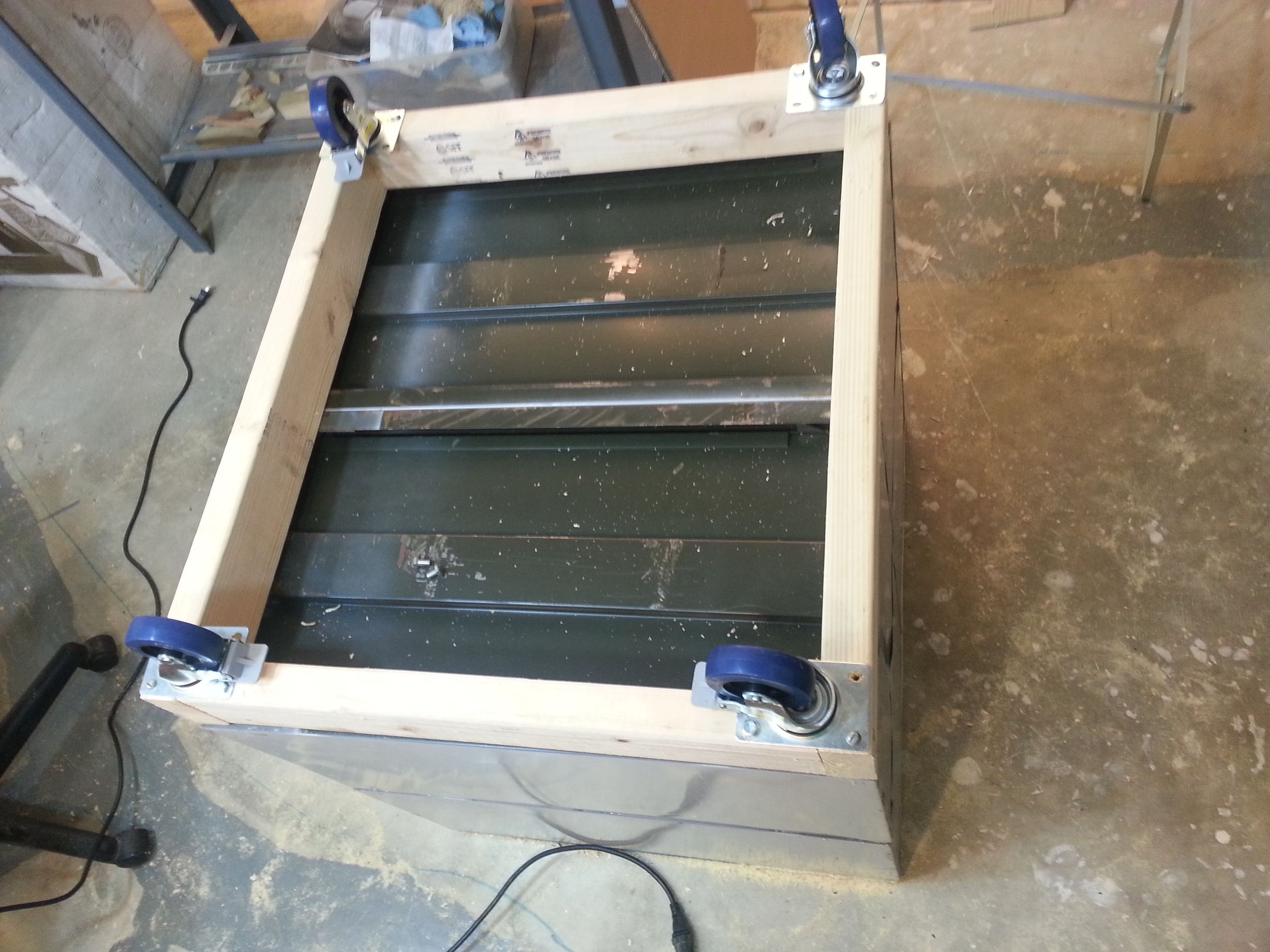 Build a Tool-Stand From an Old File Cabinet : 3 Steps (with Pictures ...