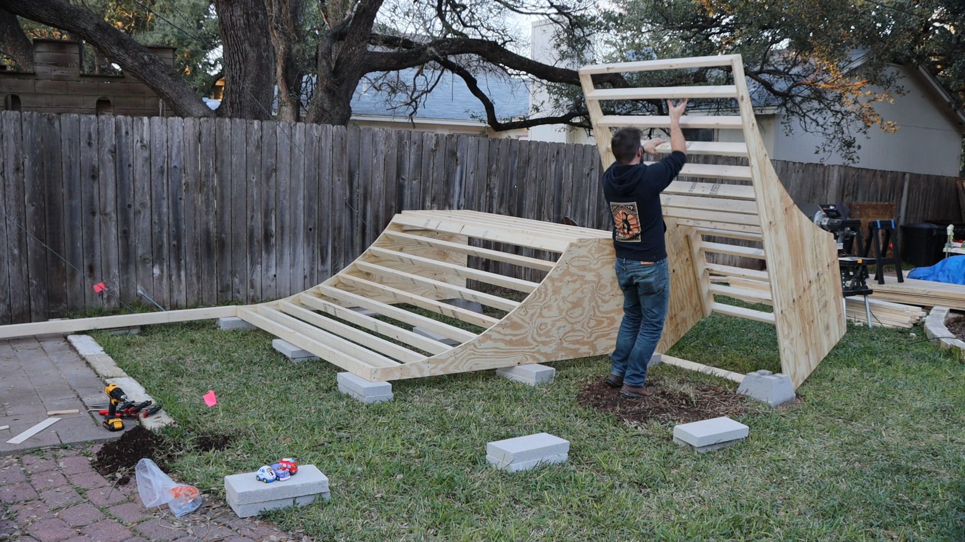 How to Make a Mini Ramp (DIY Halfpipe) : 12 Steps (with Pictures ...