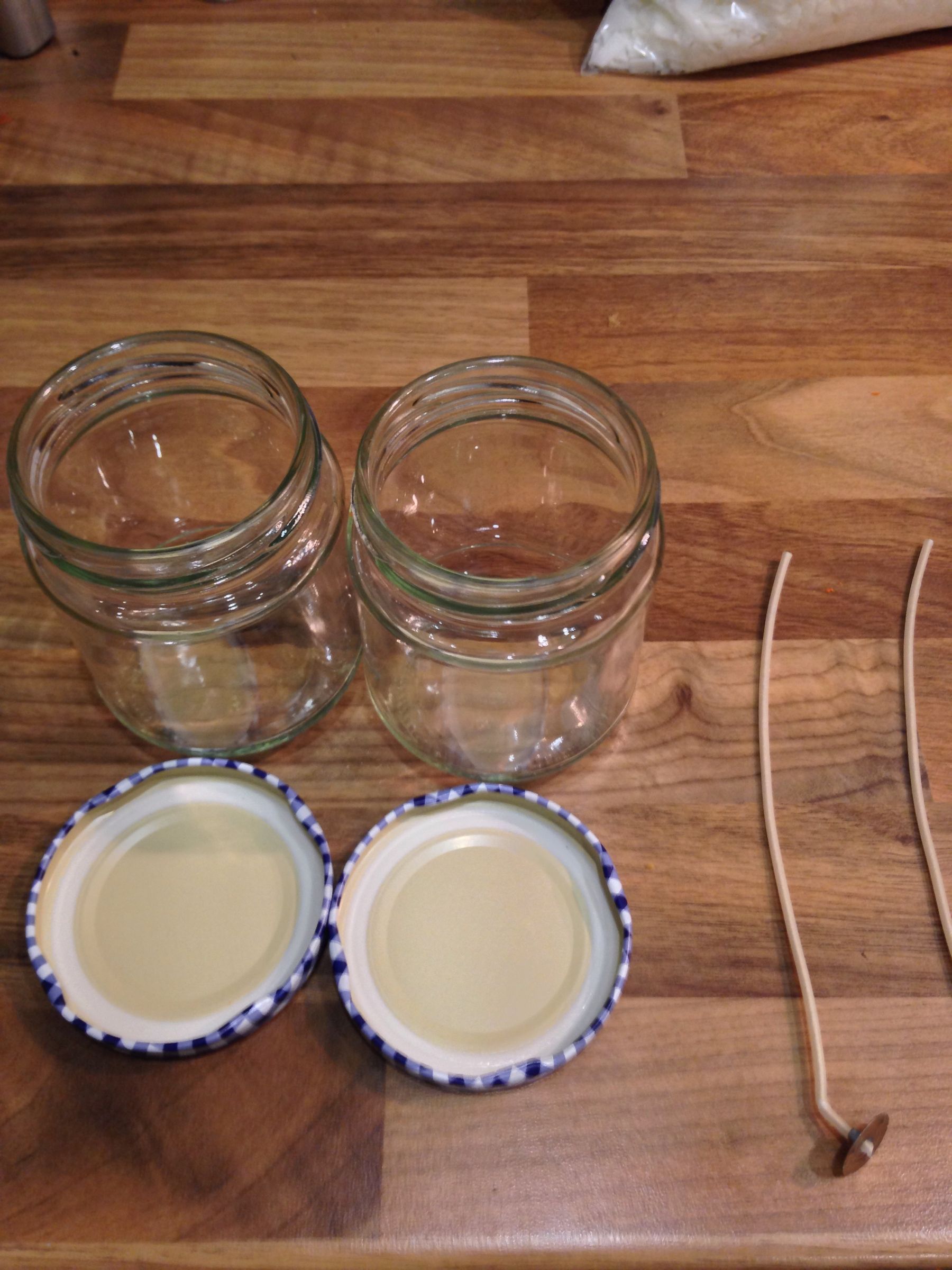 How to Make Your Own Candles : 7 Steps (with Pictures) - Instructables