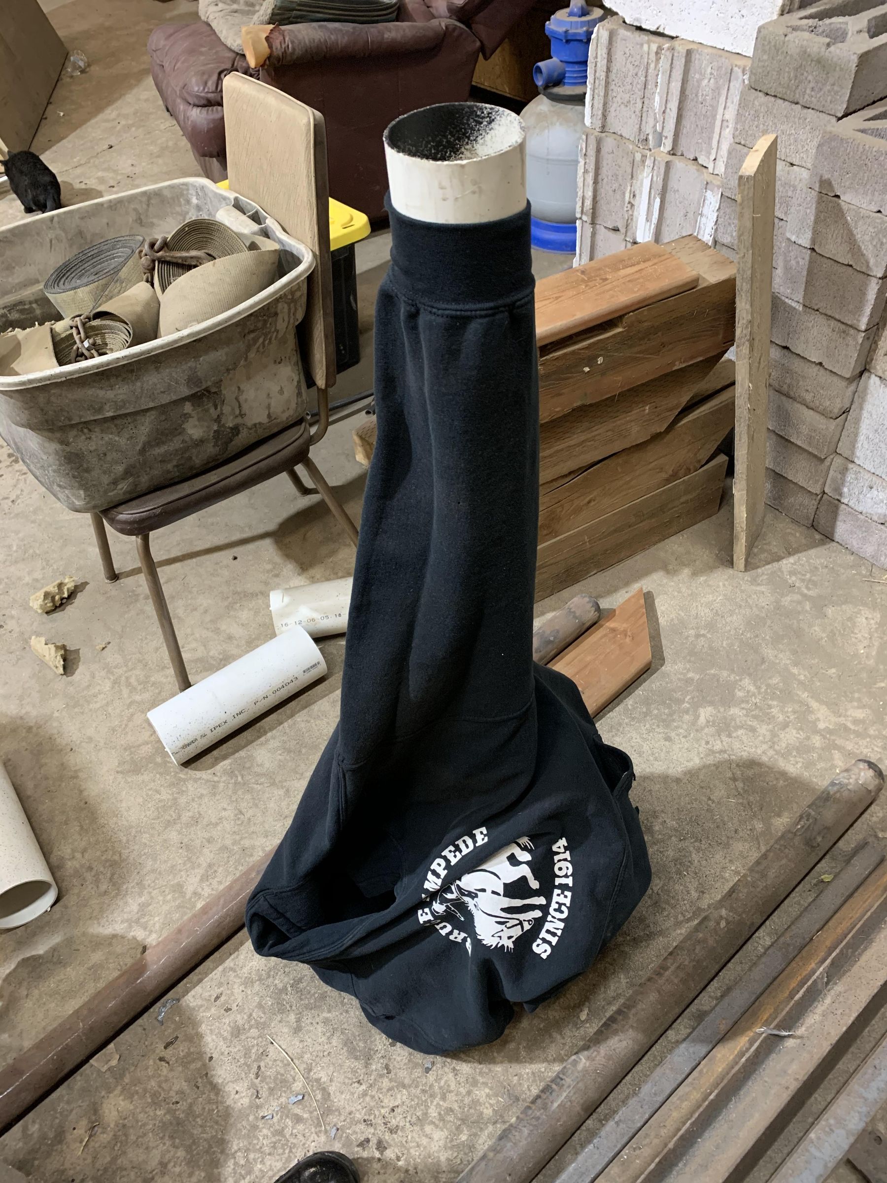 Venom Puppet Costume : 9 Steps (with Pictures) - Instructables