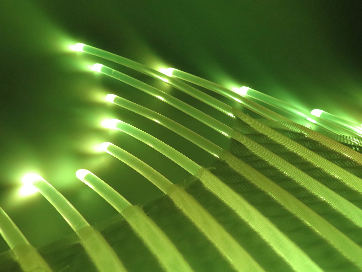 The Beginners Guide to Fiber Optics : 13 Steps (with Pictures ...