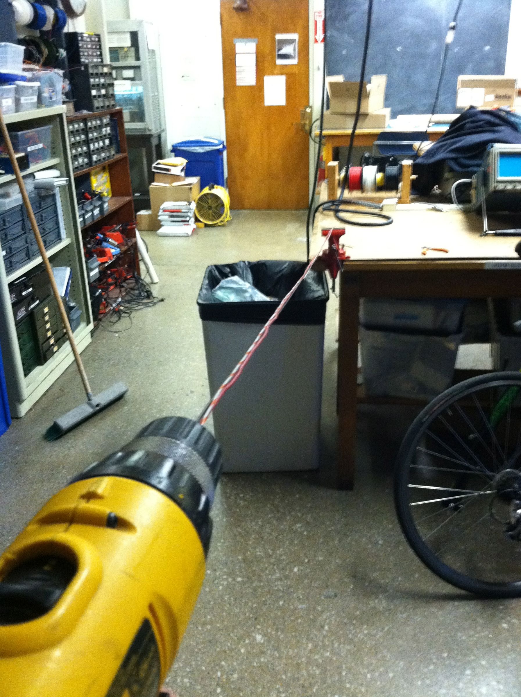 Reduce Clutter by Twisting Wires : 5 Steps (with Pictures) - Instructables