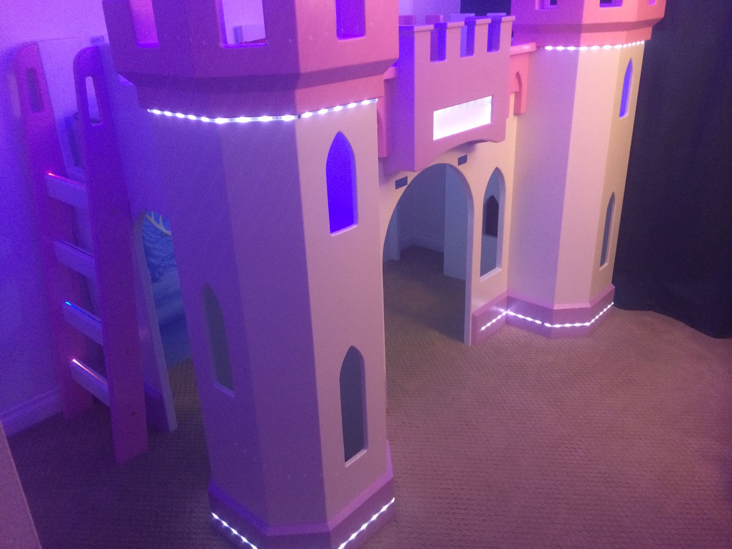 Building a Pretty Princess Castle Bed Your Child Will Love : 9 Steps ...