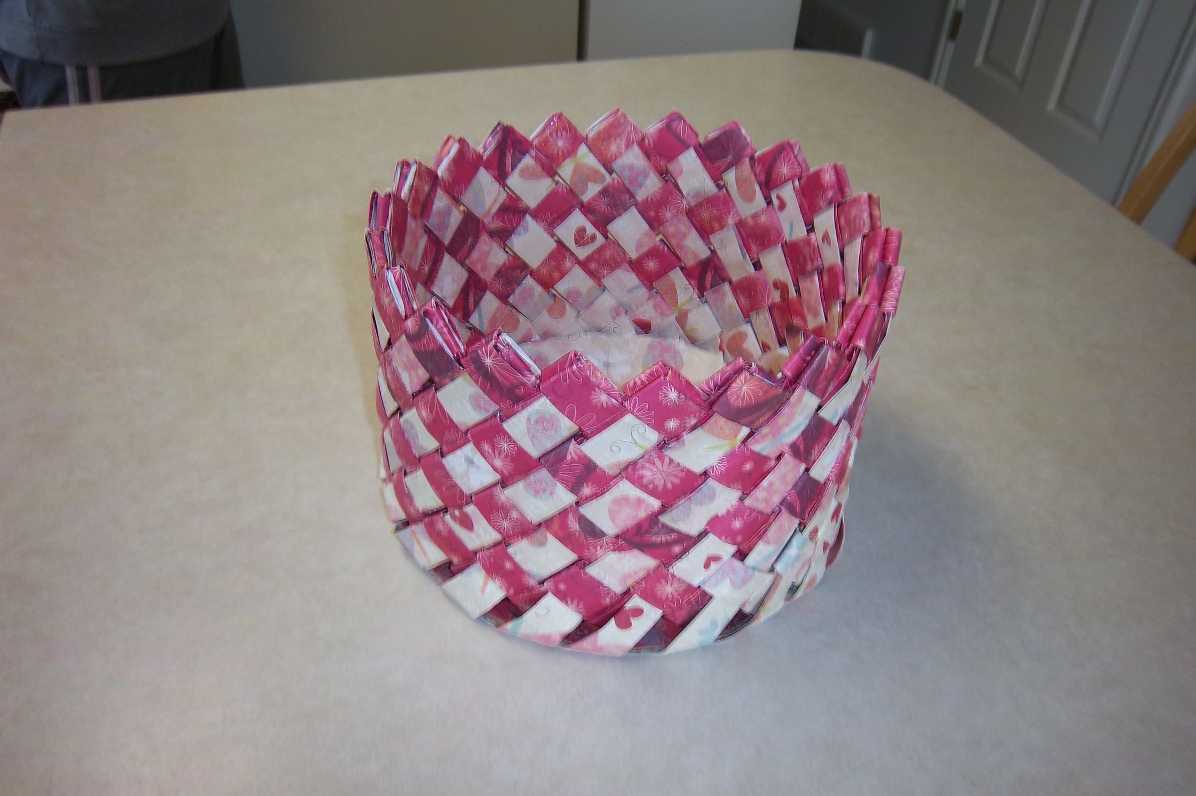 Woven Paper Basket : 18 Steps - Instructables