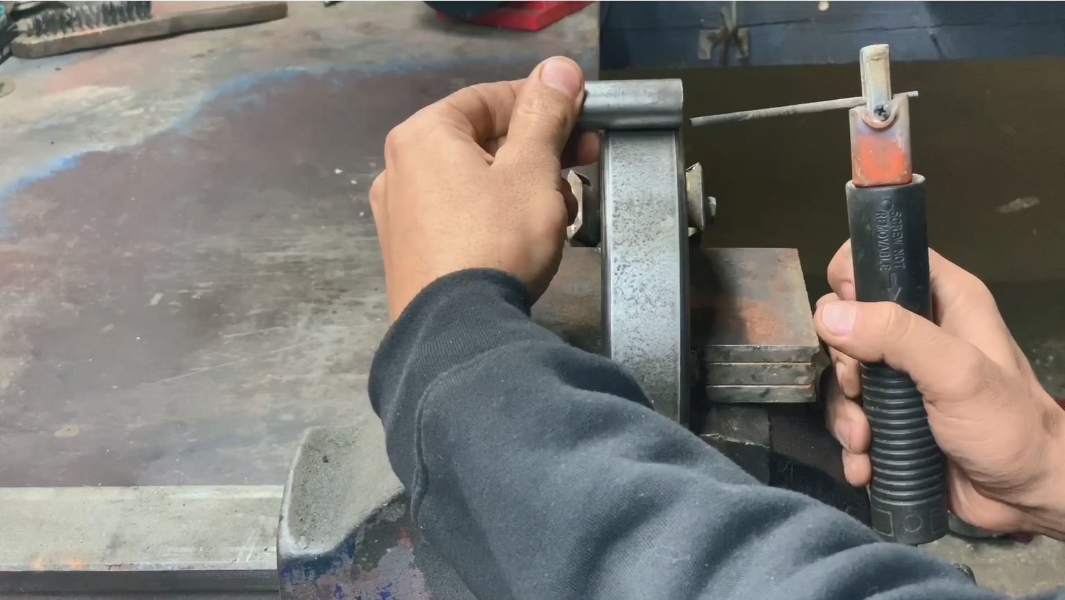 How to Make a Powerful Metal Bender : 5 Steps (with Pictures ...