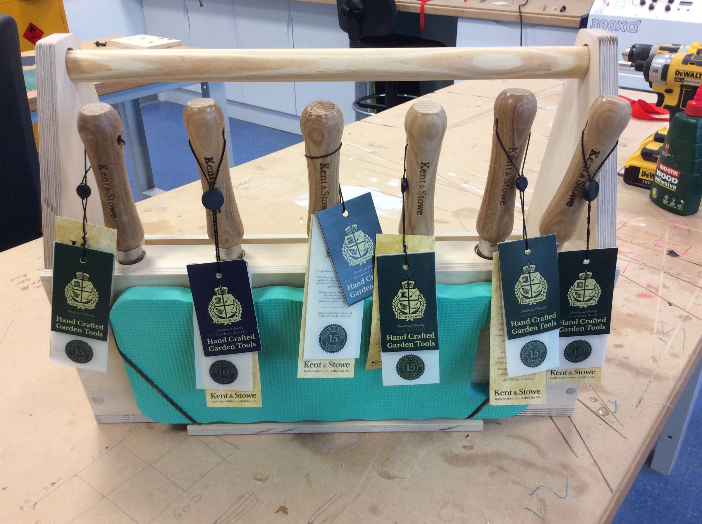 Garden Tool Box : 8 Steps (with Pictures) - Instructables