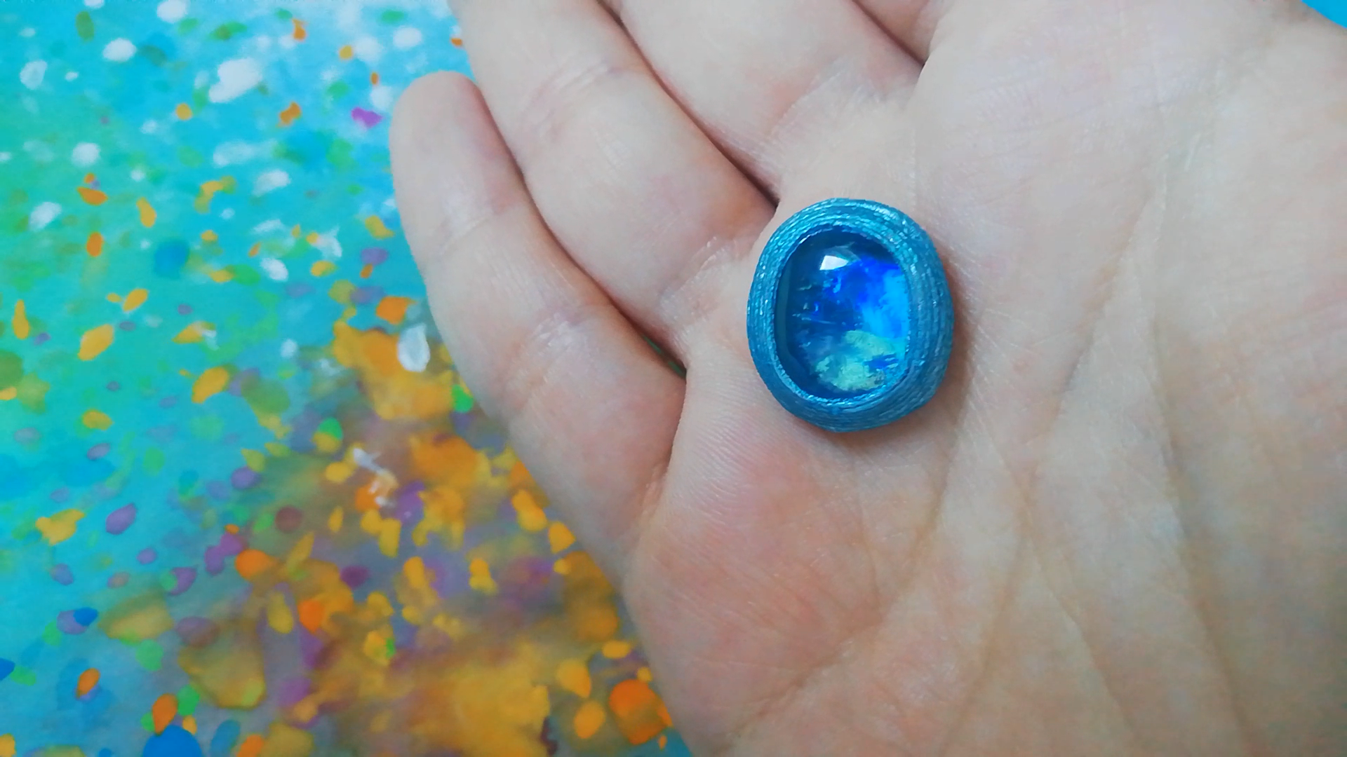 Holographic Gemstones From CDs : 9 Steps (with Pictures) - Instructables