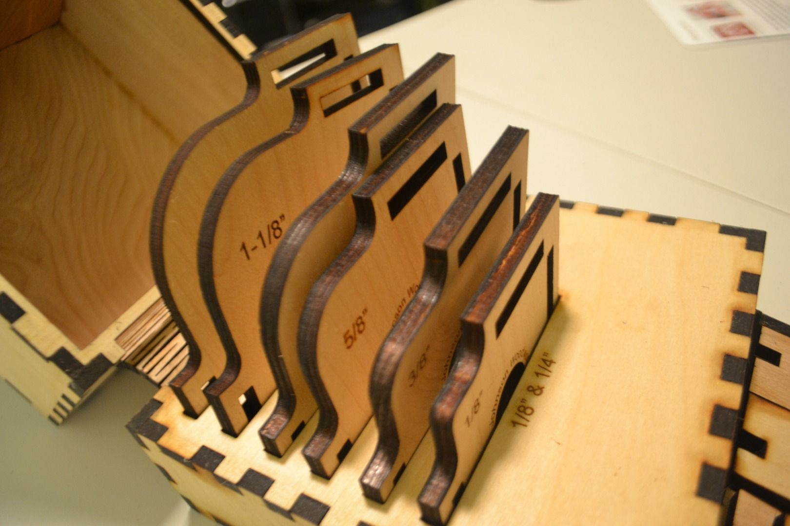 Corner Radius Router Jig + Full Box Set : 7 Steps (with Pictures ...