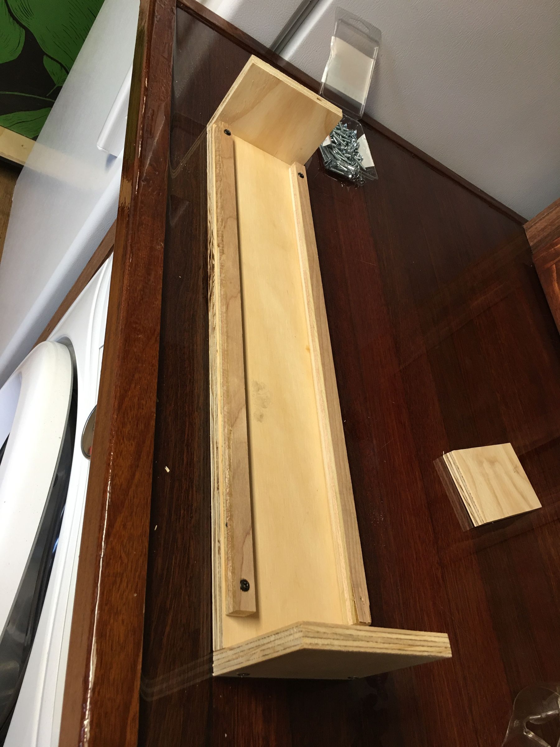 Slide Out Refrigerator Cabinet : 10 Steps (with Pictures) - Instructables