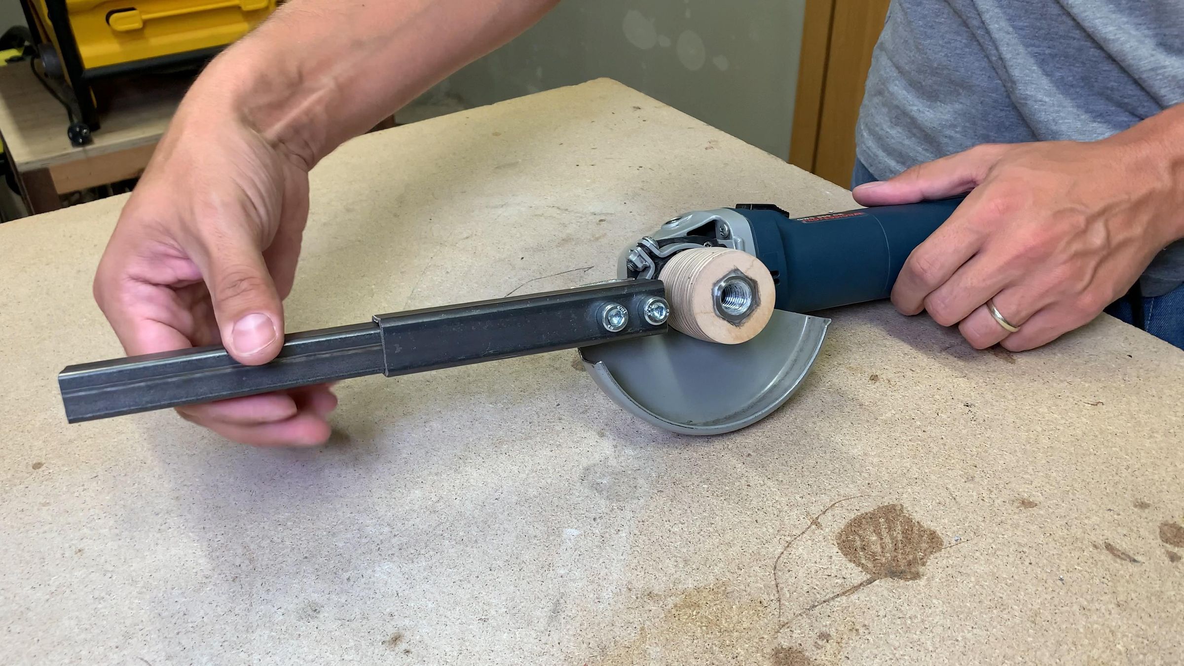 A Power File From an Angle Grinder : 15 Steps (with Pictures ...
