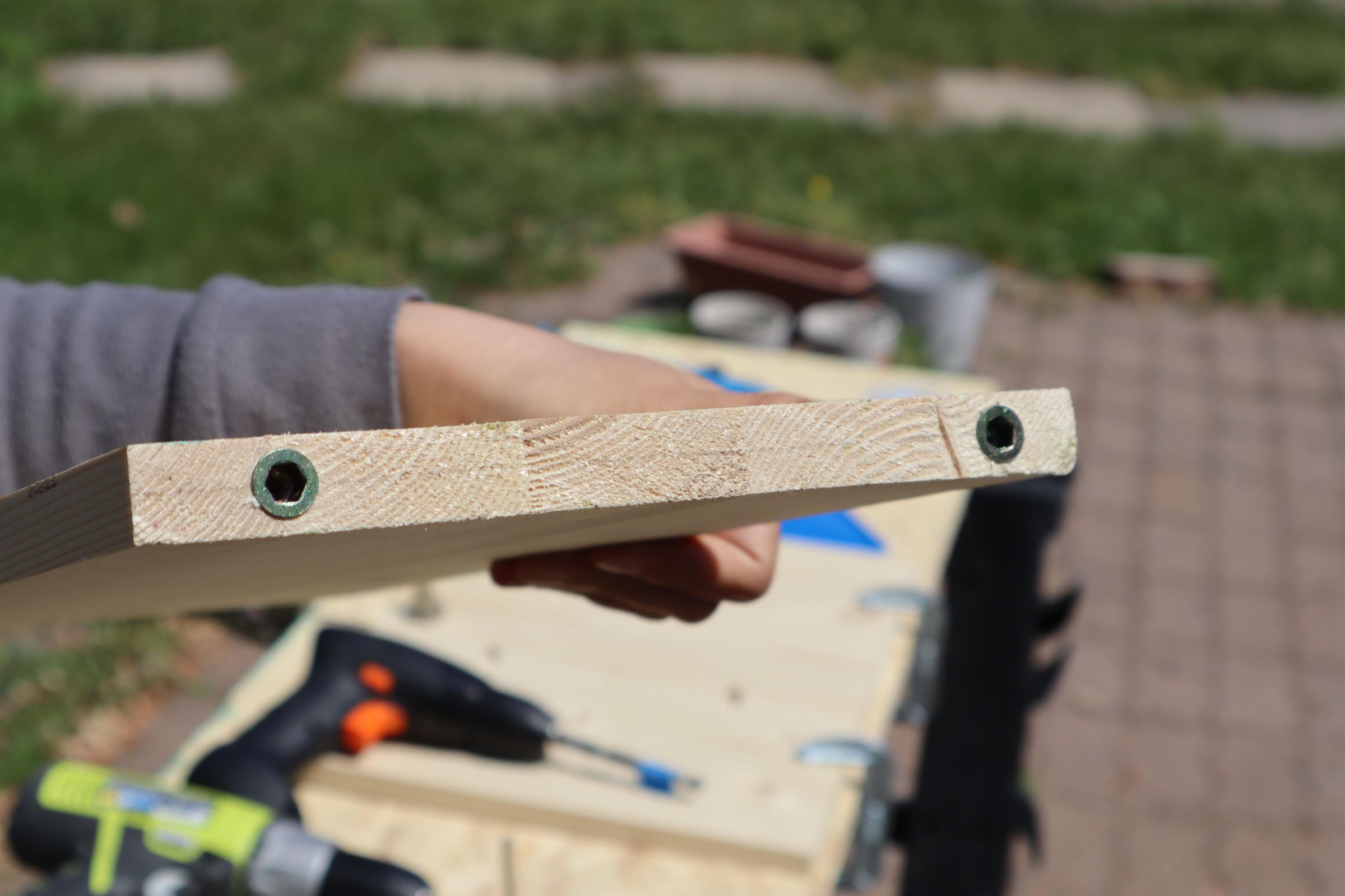 DIY Kid Chair (Height Adjustable) : 9 Steps (with Pictures) - Instructables