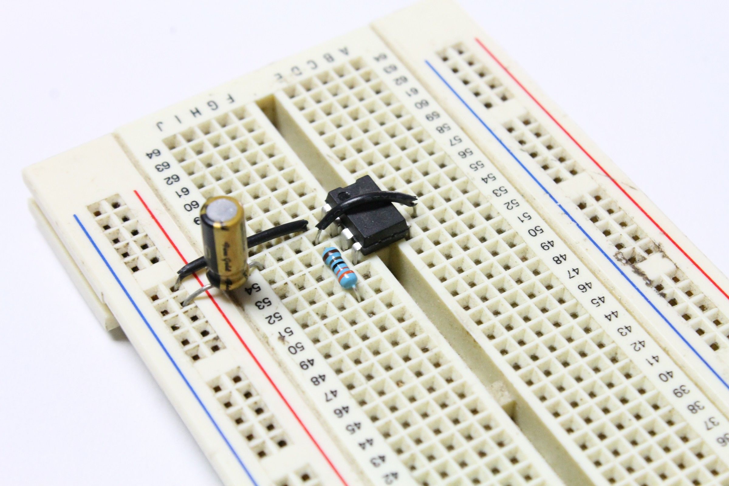 How to Build Your 1st Circuit : 20 Steps (with Pictures) - Instructables