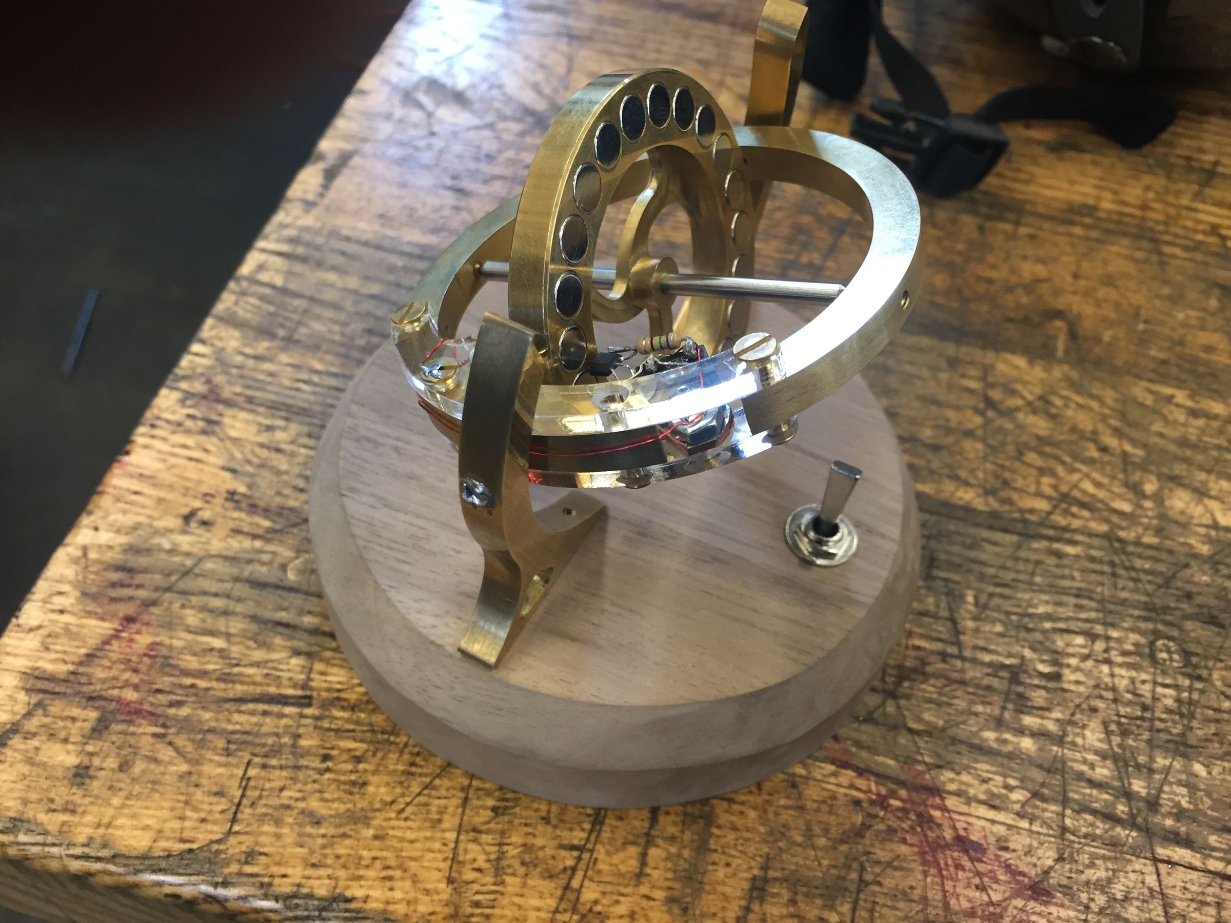 Self Spinning Gyroscope : 12 Steps (with Pictures) - Instructables