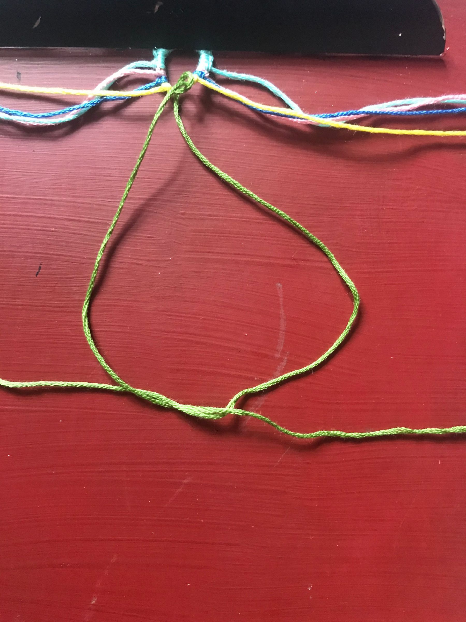 Friendship Bracelet With Teardrop Loop and Triangle Ending : 7 Steps ...