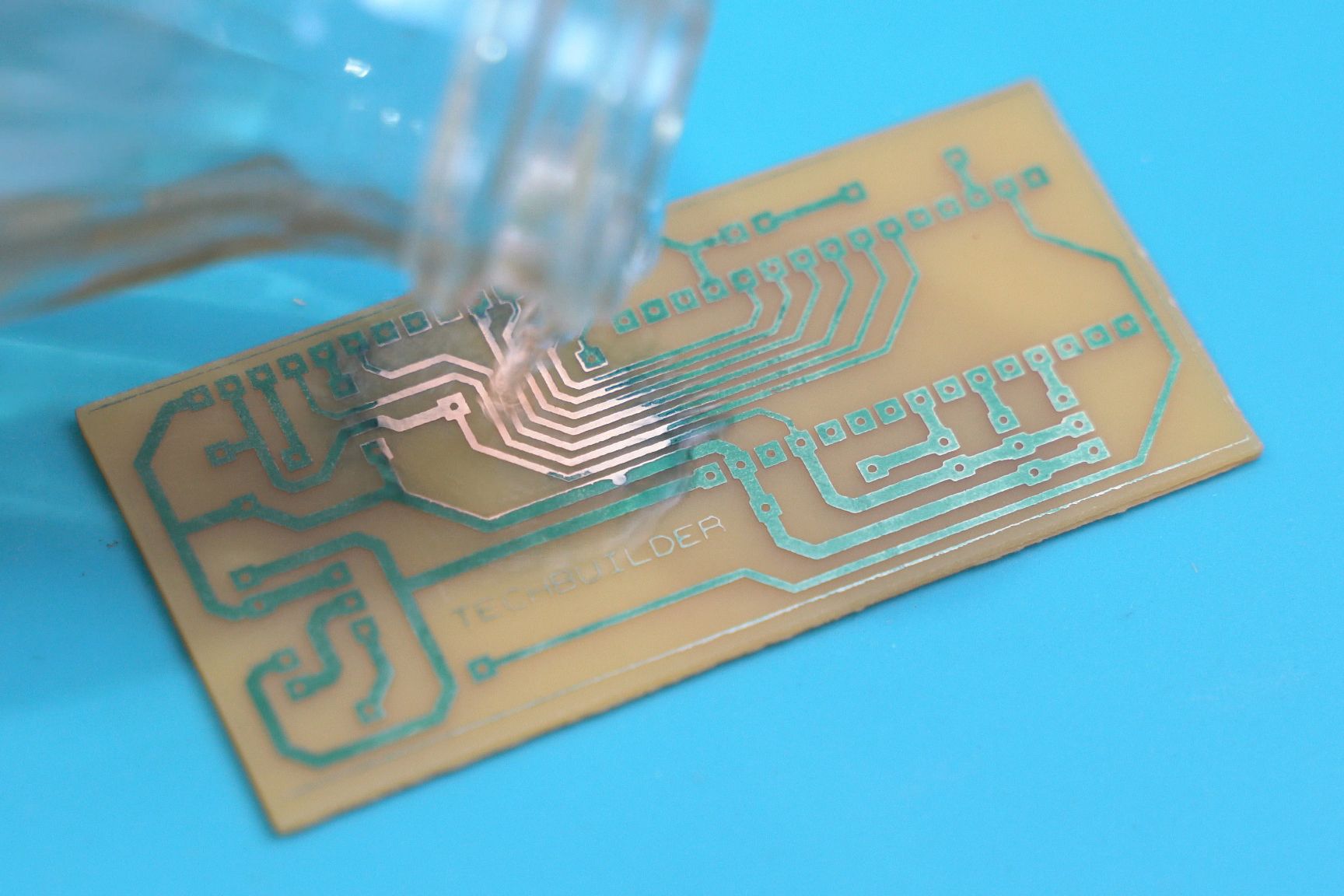 Single Sided PCB Home Fabrication (Presensitized PCB) : 21 Steps (with ...