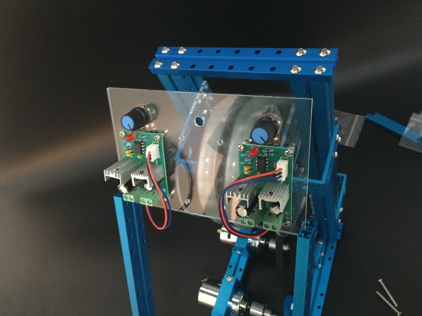 DIY Ball Launcher (Updated Version) : 23 Steps (with Pictures ...