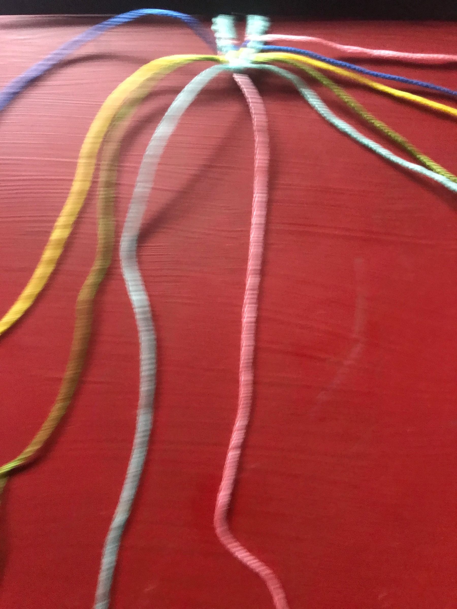 Friendship Bracelet With Teardrop Loop and Triangle Ending : 7 Steps ...