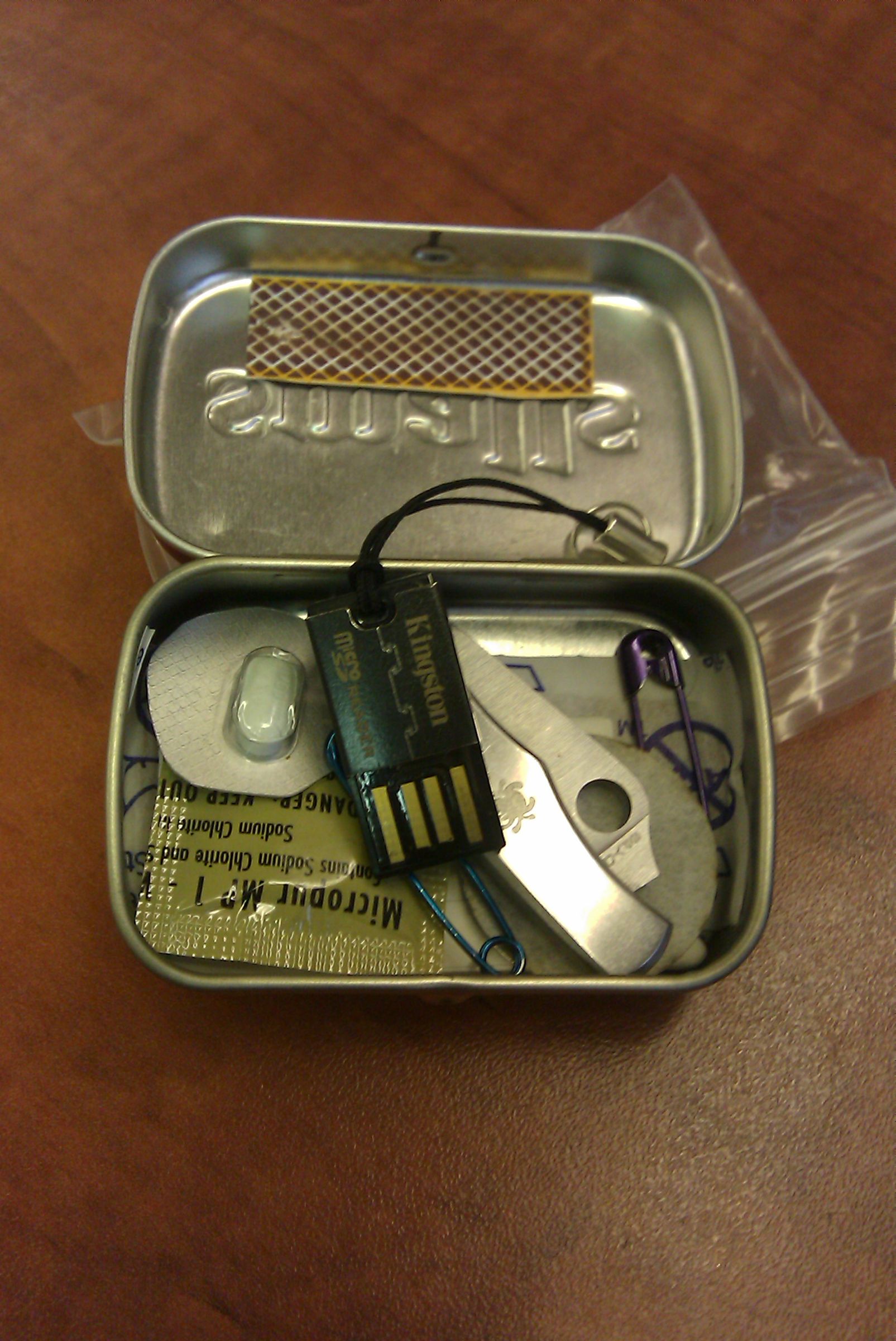 Mini Survival Kits - Instructables