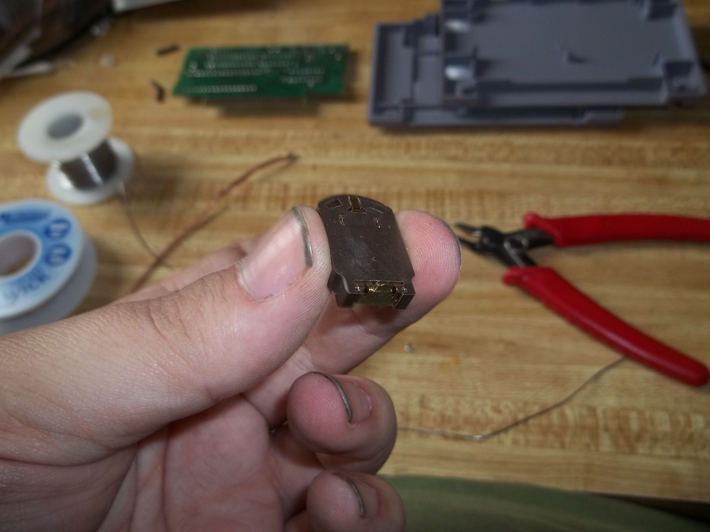Replacing a CR2032 Snes Cart Battery : 5 Steps (with Pictures ...