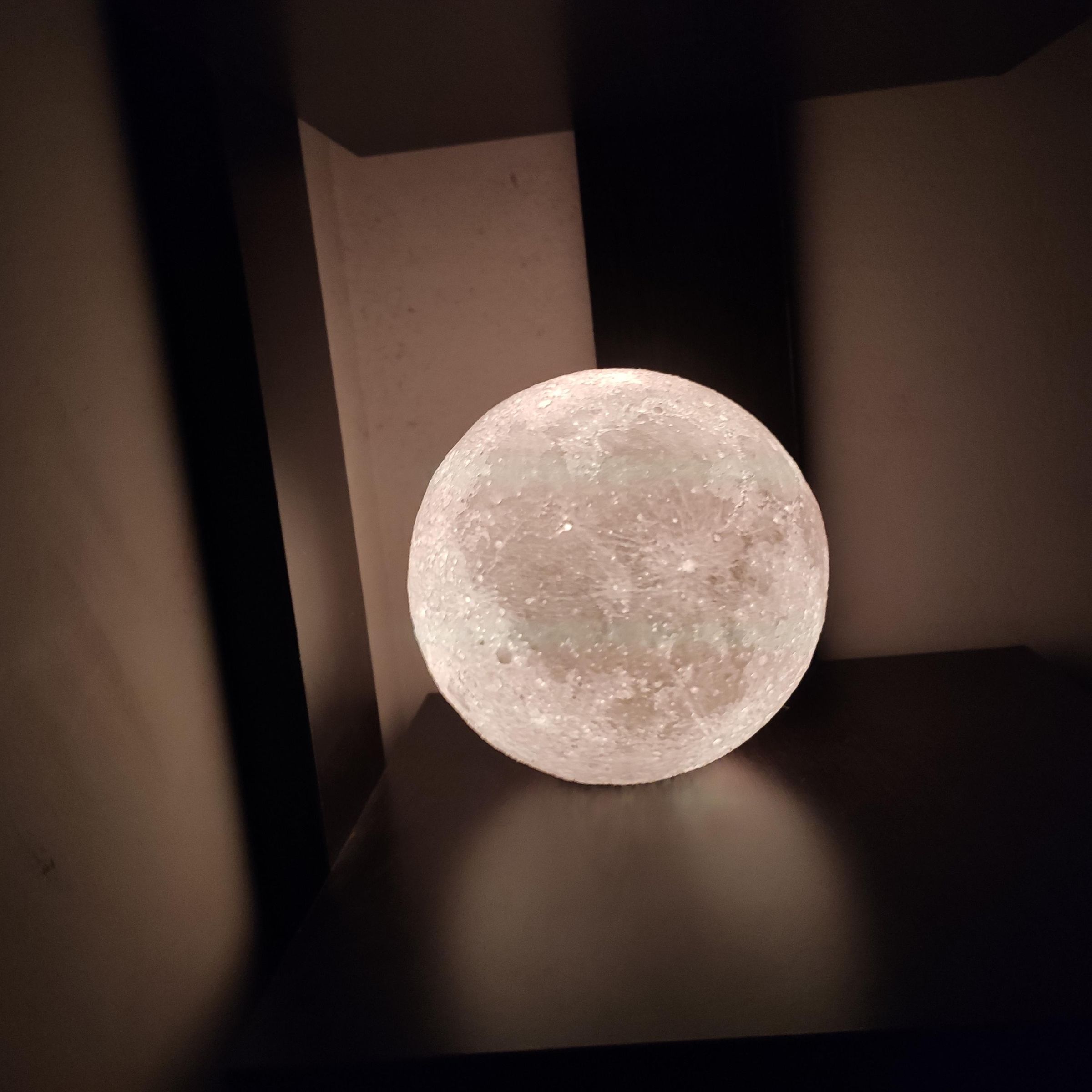 Moon Lamp With Remote : 9 Steps (with Pictures) - Instructables