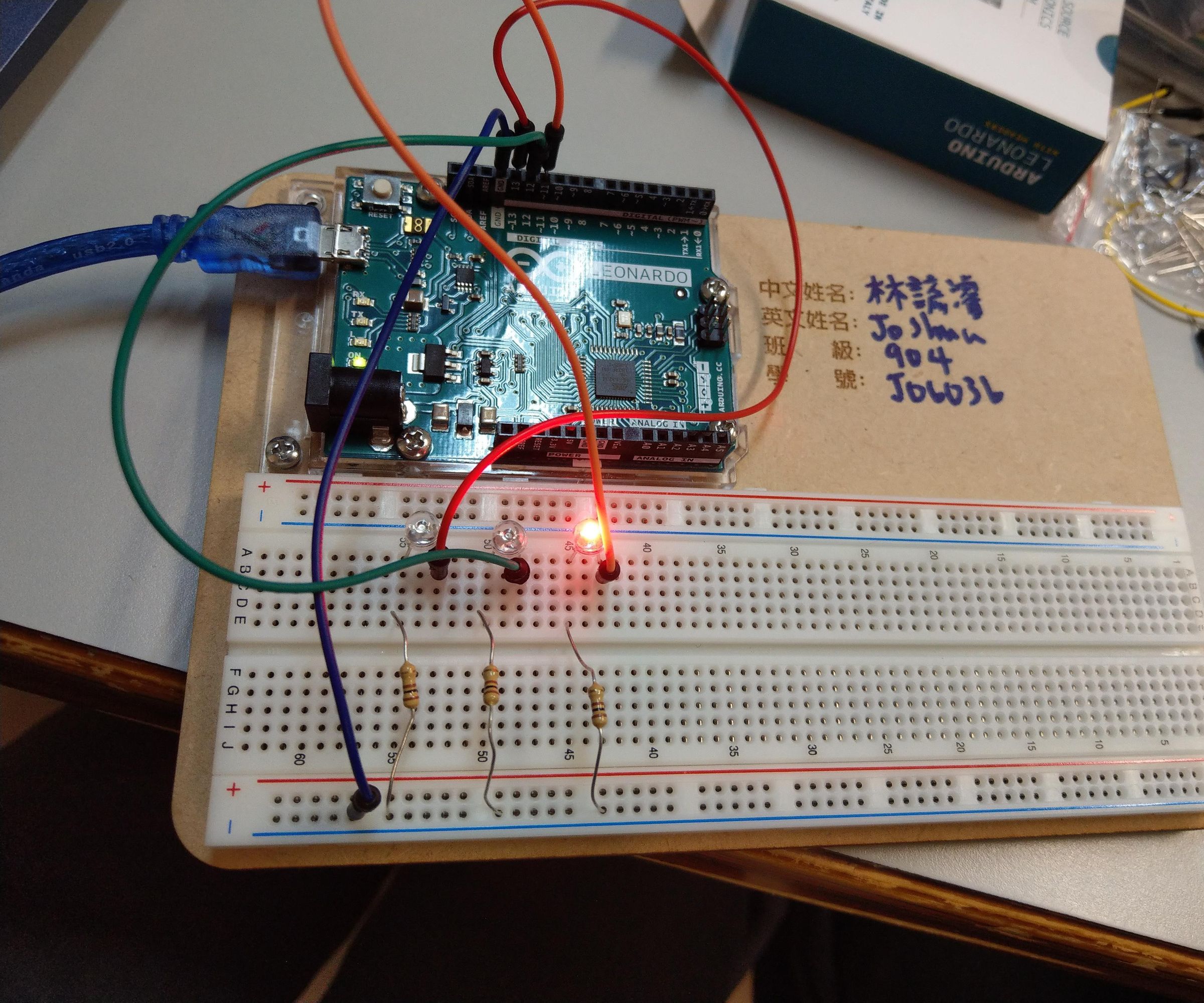 how to make arduino traffic light DIY Project - Step-by-Step DIY ...