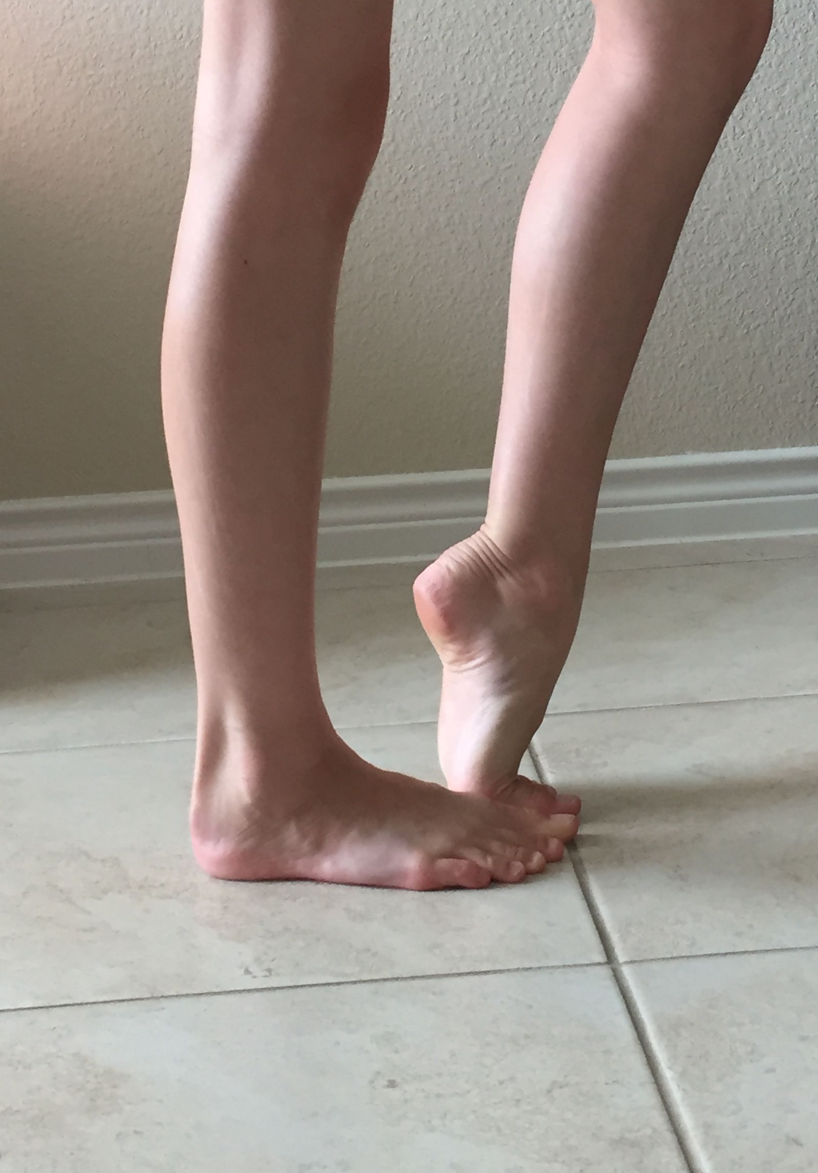 Ballet Feet Exercises : 9 Steps - Instructables