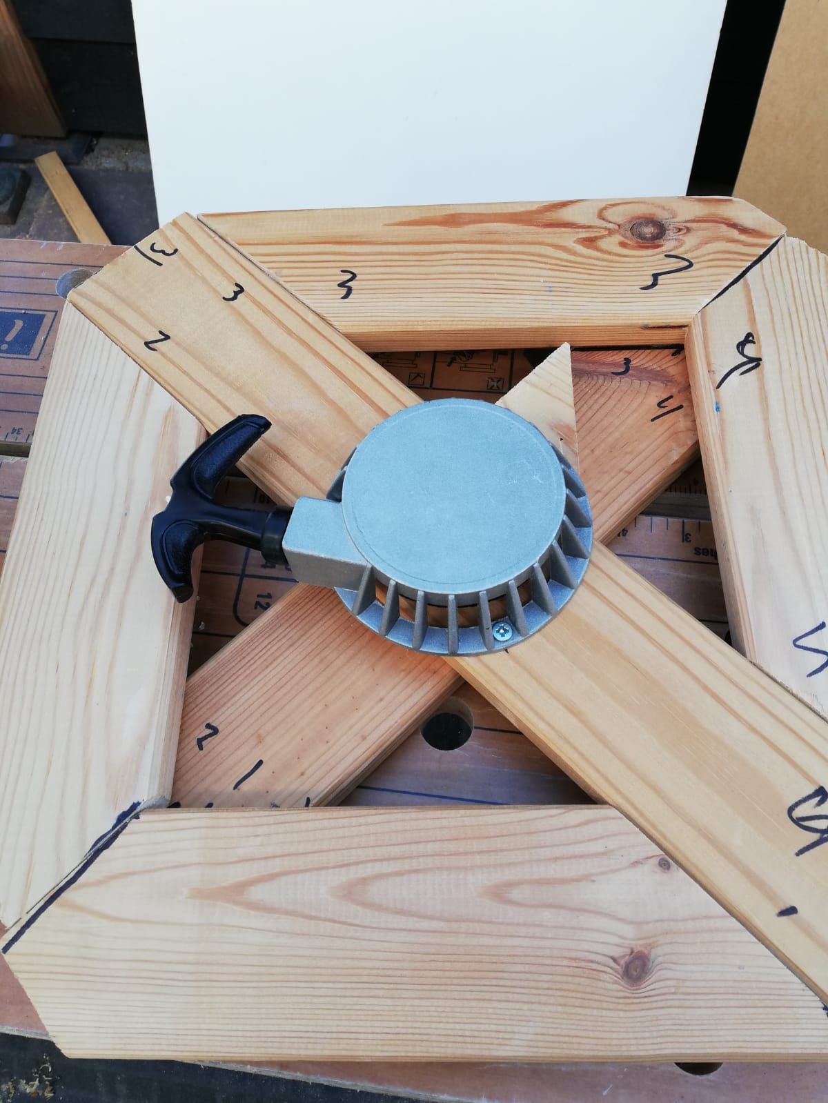 Flywheel Suitcase : 3 Steps - Instructables