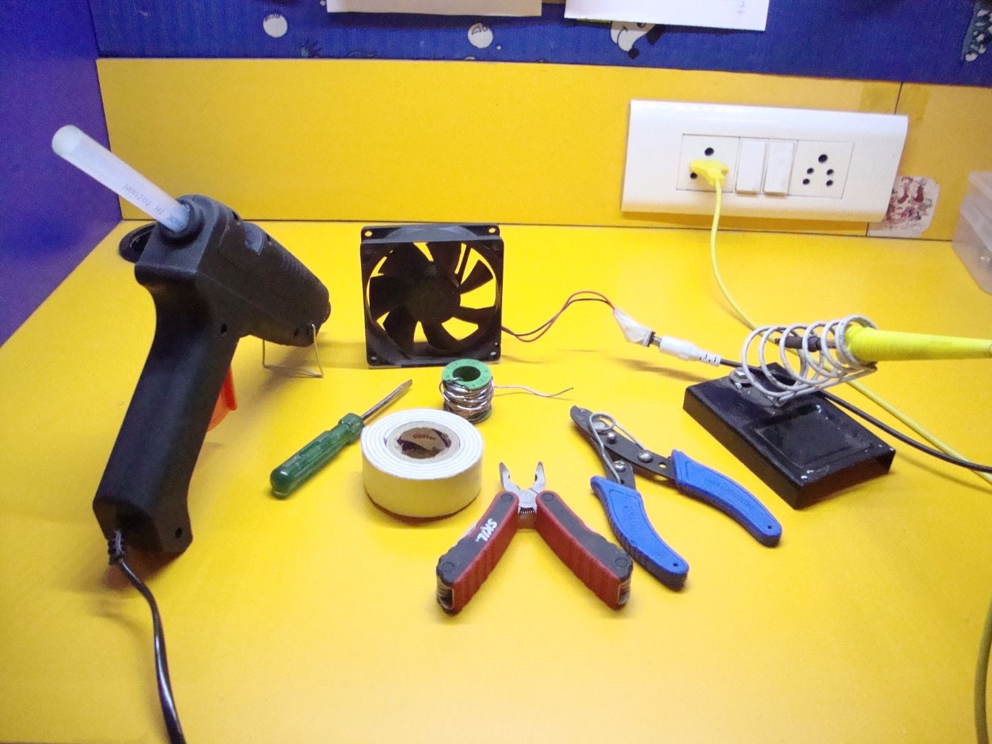 DIY Mini Phone Speakers : 10 Steps (with Pictures) - Instructables