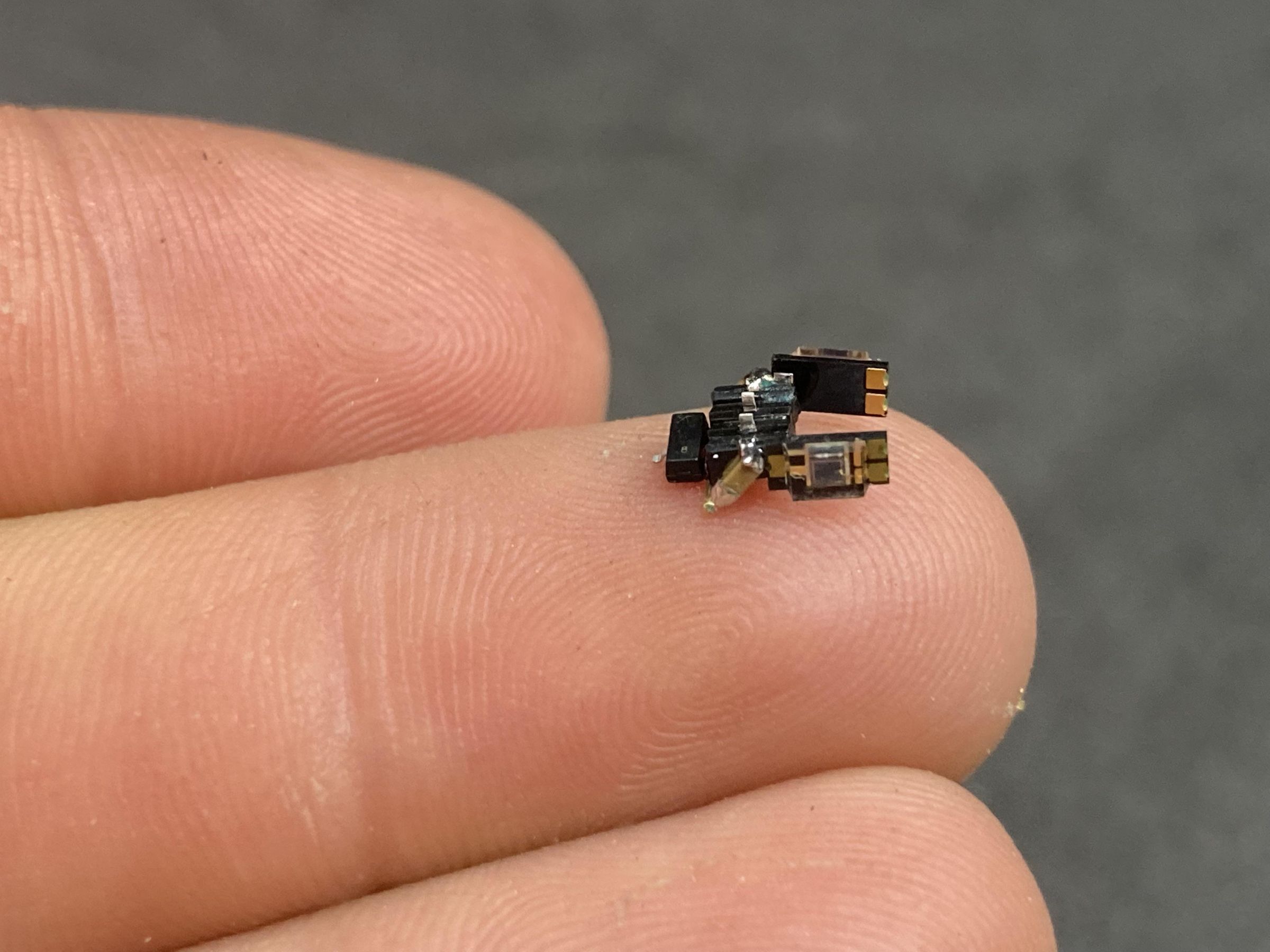 Tiny, Solar Powered, Light Seeking BEAM Bot (Mini Photopopper) : 18 ...