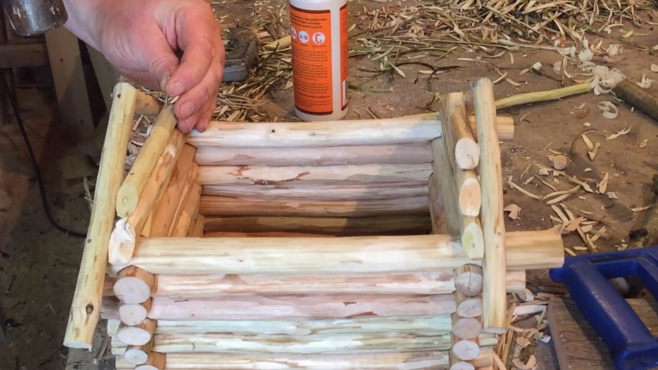 DIY Log Cabin Bird House : 15 Steps (with Pictures) - Instructables
