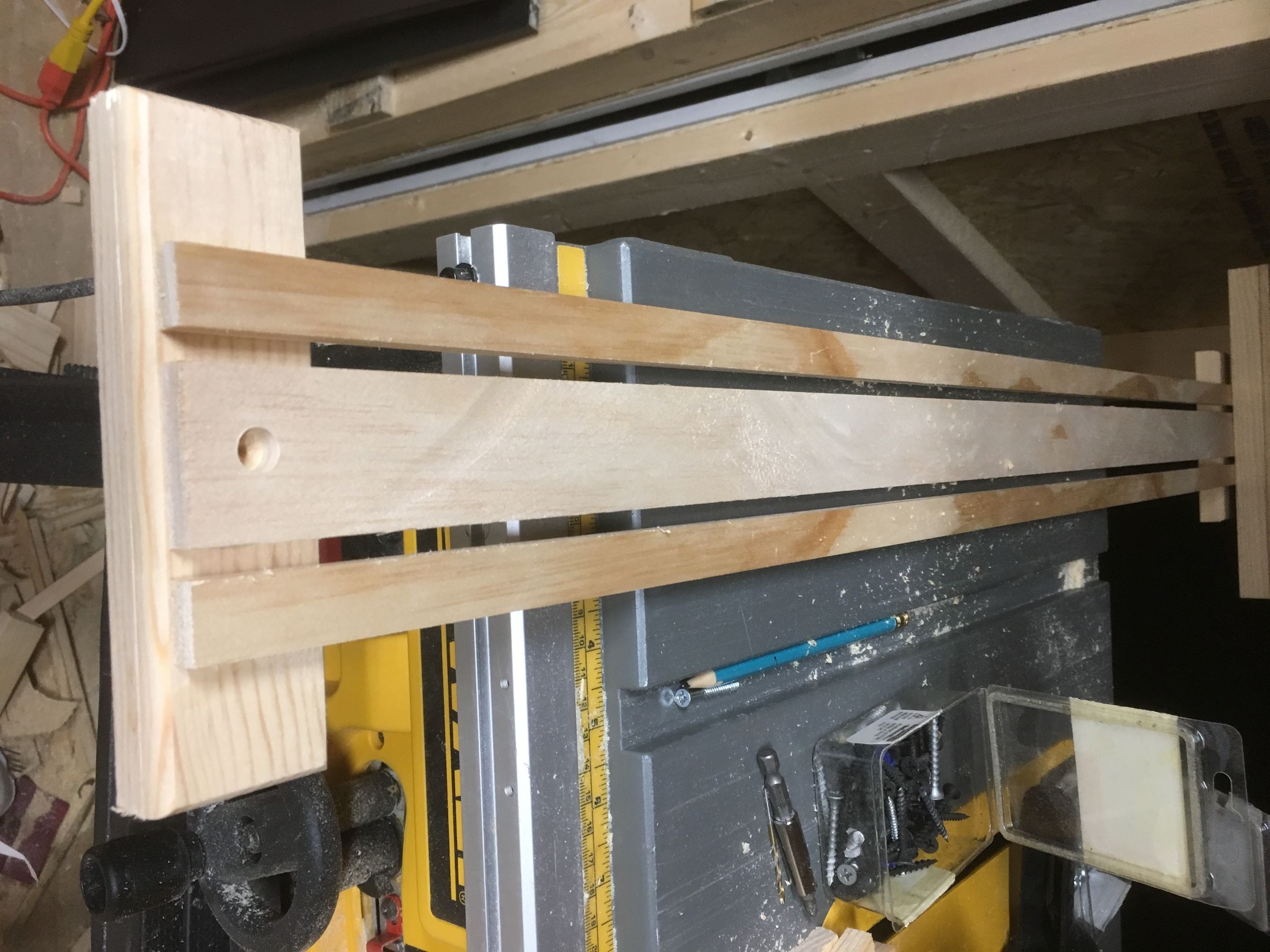 Wall Easel : 38 Steps (with Pictures) - Instructables