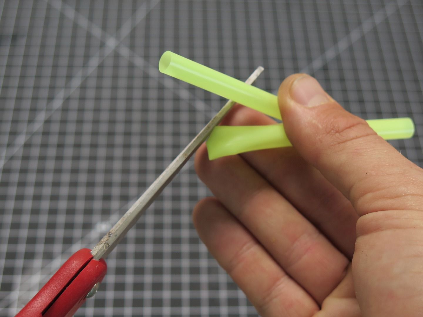 5 Toys That Spin! : 6 Steps - Instructables