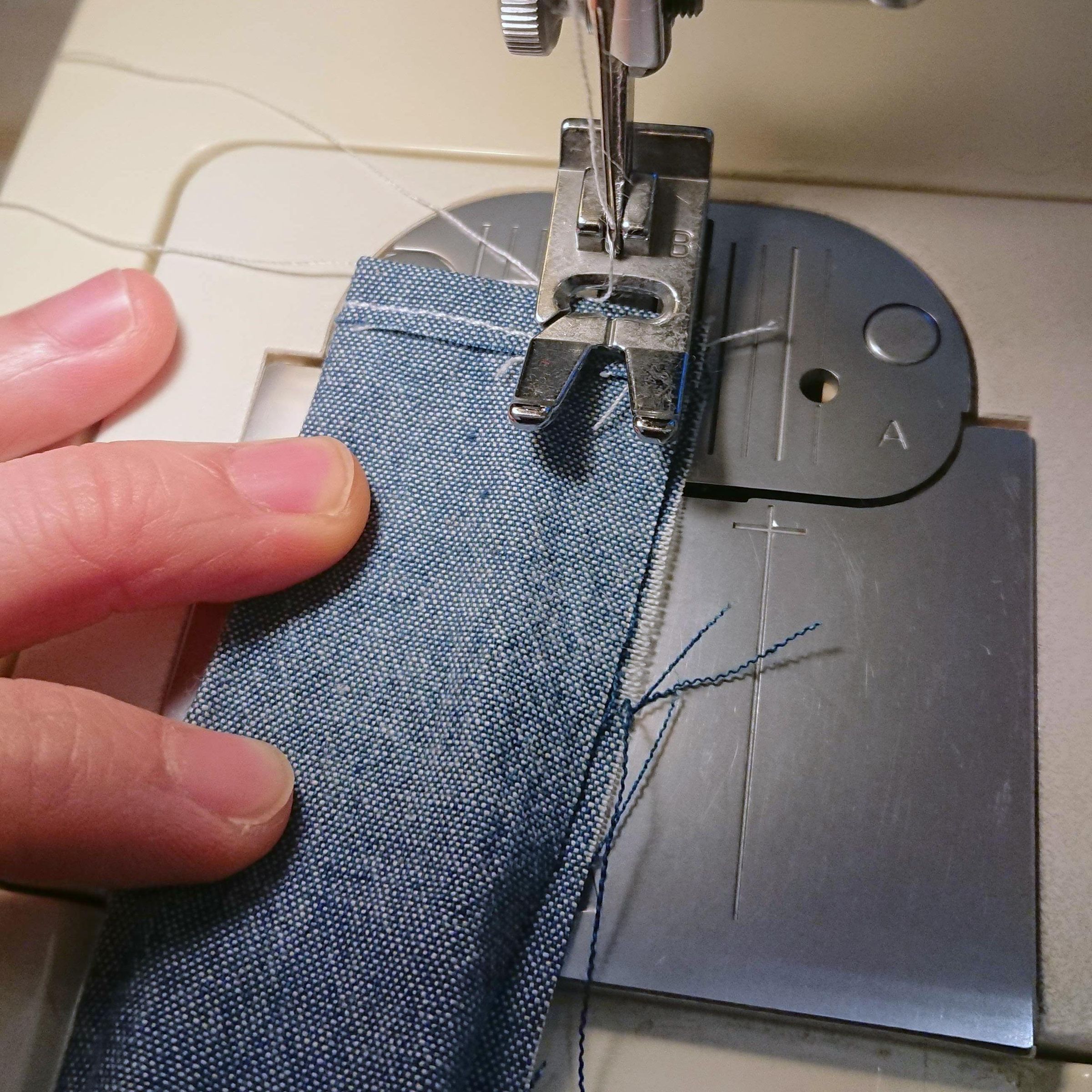 Easy Fabric Door Handle Cover : 6 Steps (with Pictures) - Instructables