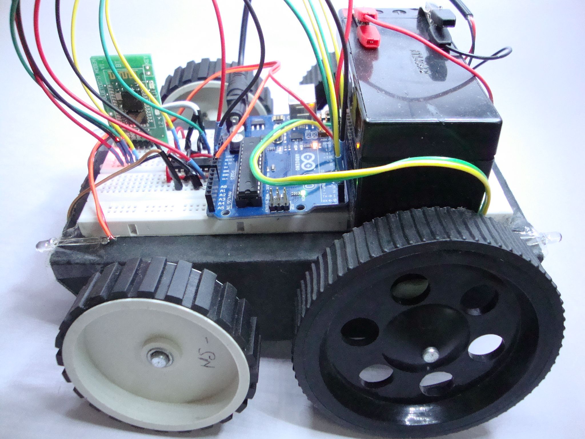 DIY Laptop Controlled Robot V1.0 : 13 Steps (with Pictures) - Instructables