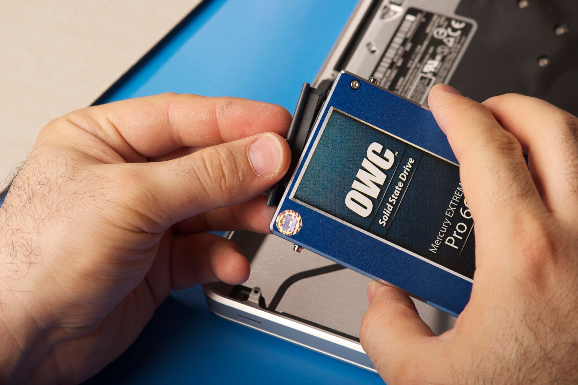 Installing SSD (Solid State Drive) in Your MacBook Pro 13" or 15 ...