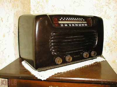 How to Fix a Classic American AM Tabletop Tube Radio : 13 Steps (with ...